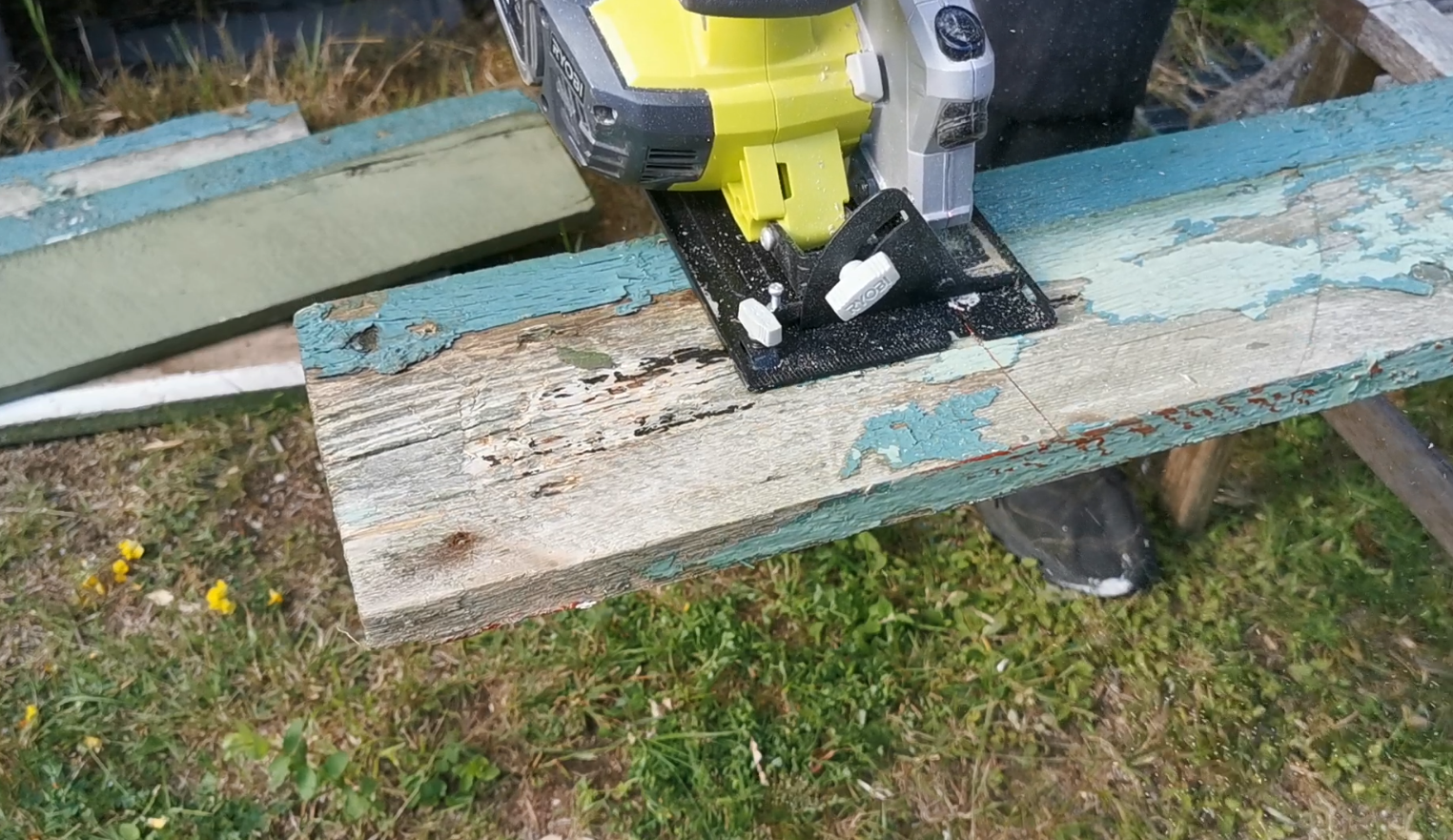 Scrap Wood Toolbox : 8 Steps (with Pictures) - Instructables