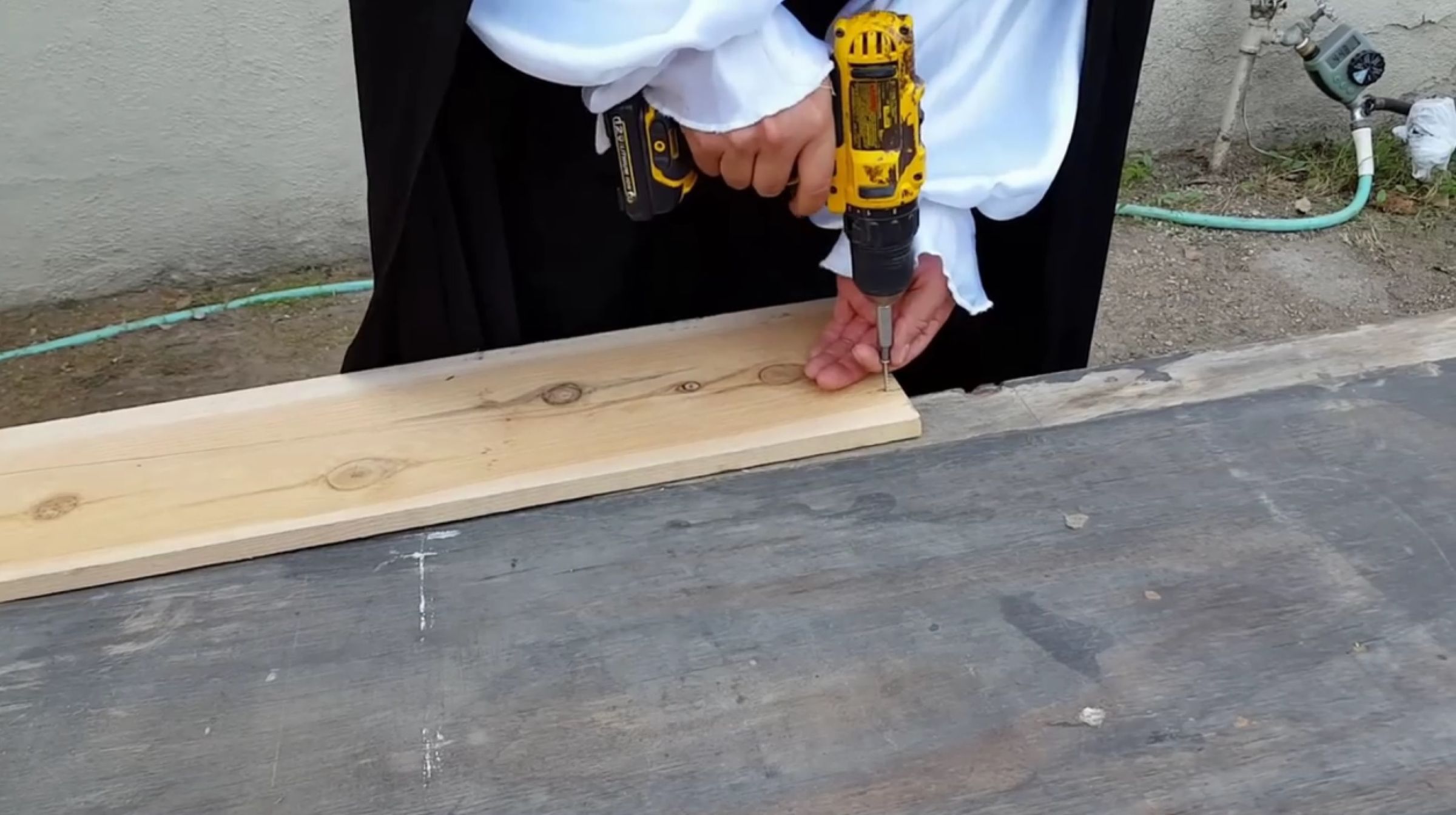 How to Make a DIY Coffin Shelf : 8 Steps (with Pictures) - Instructables