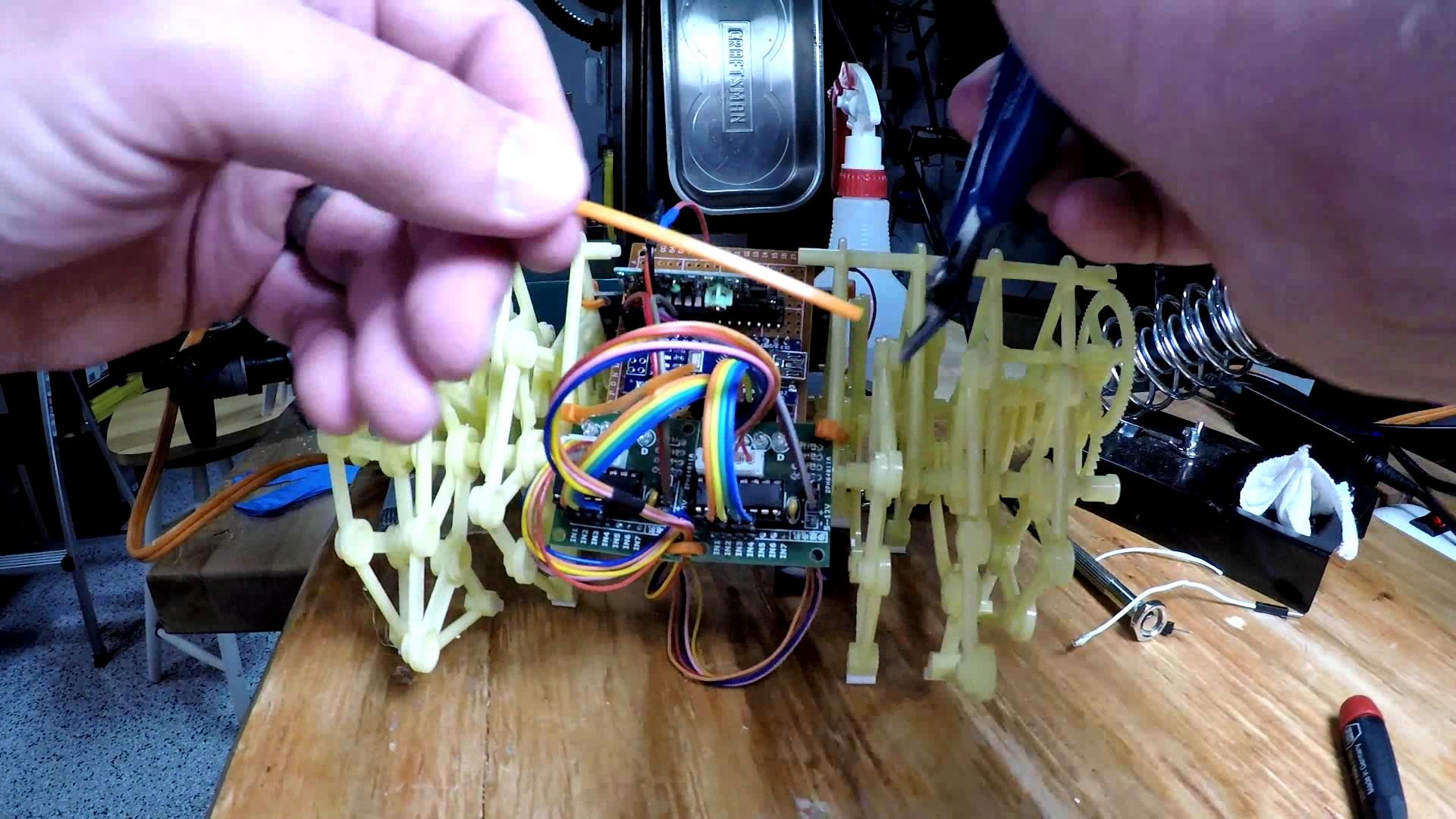 Remote Controlled Strandbeest : 8 Steps (with Pictures) - Instructables