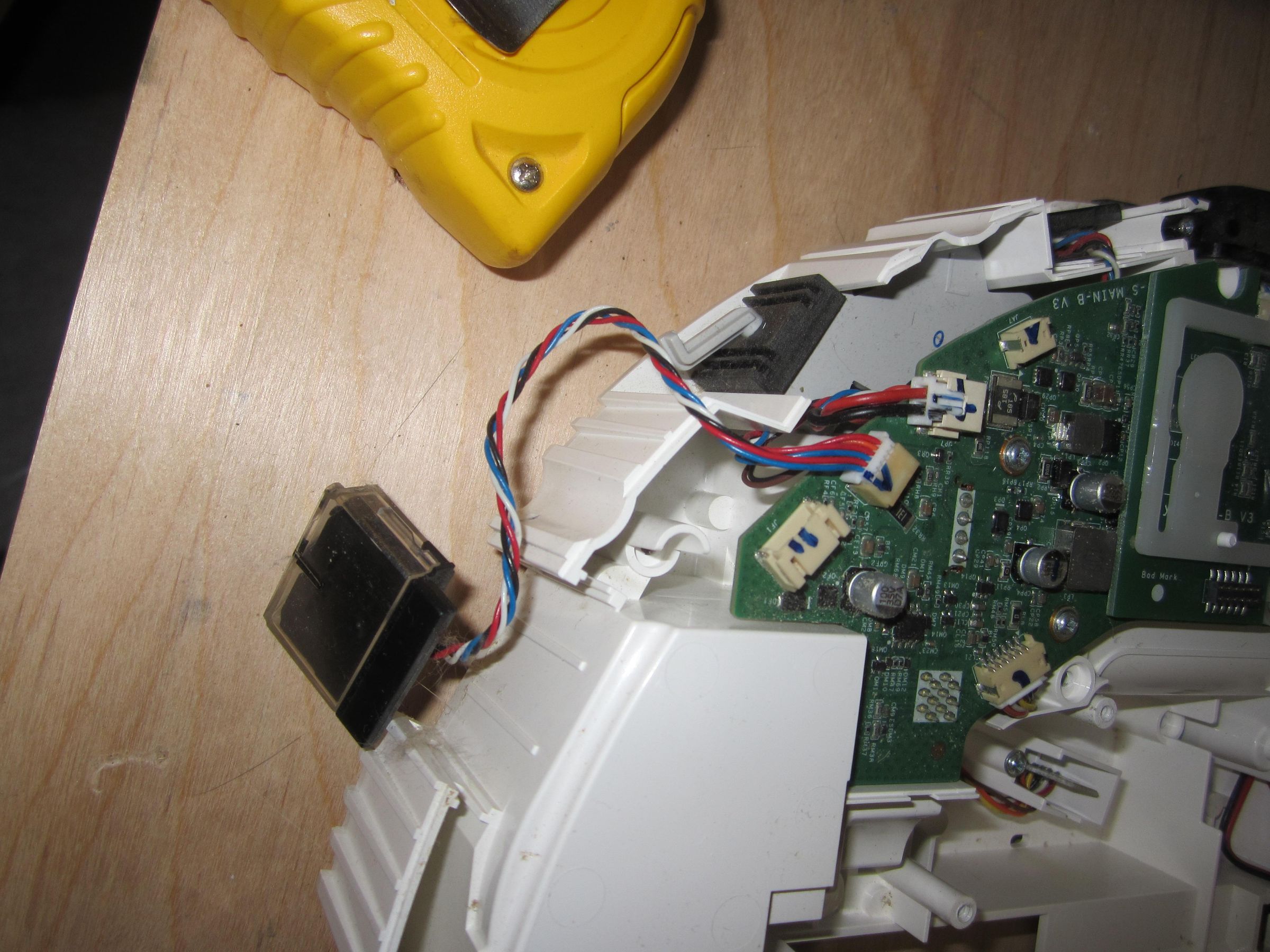 Roborock S5 Disassembly for Cleaning, Troubleshooting and Repair : 35 ...