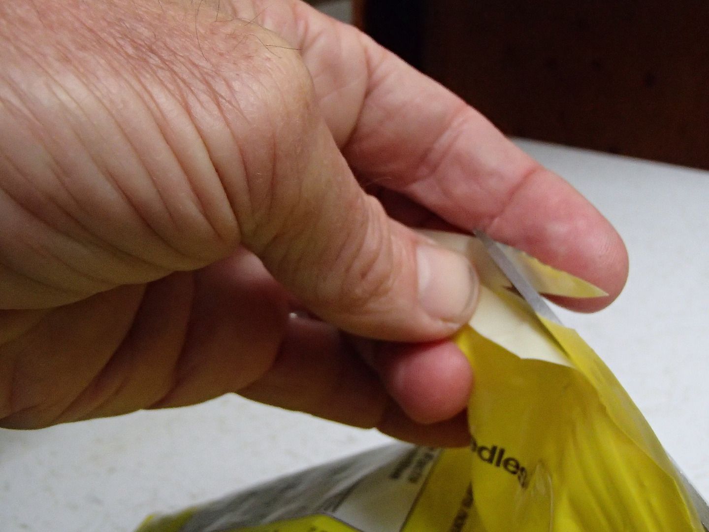 Opening a Resealable Bag - Instructables