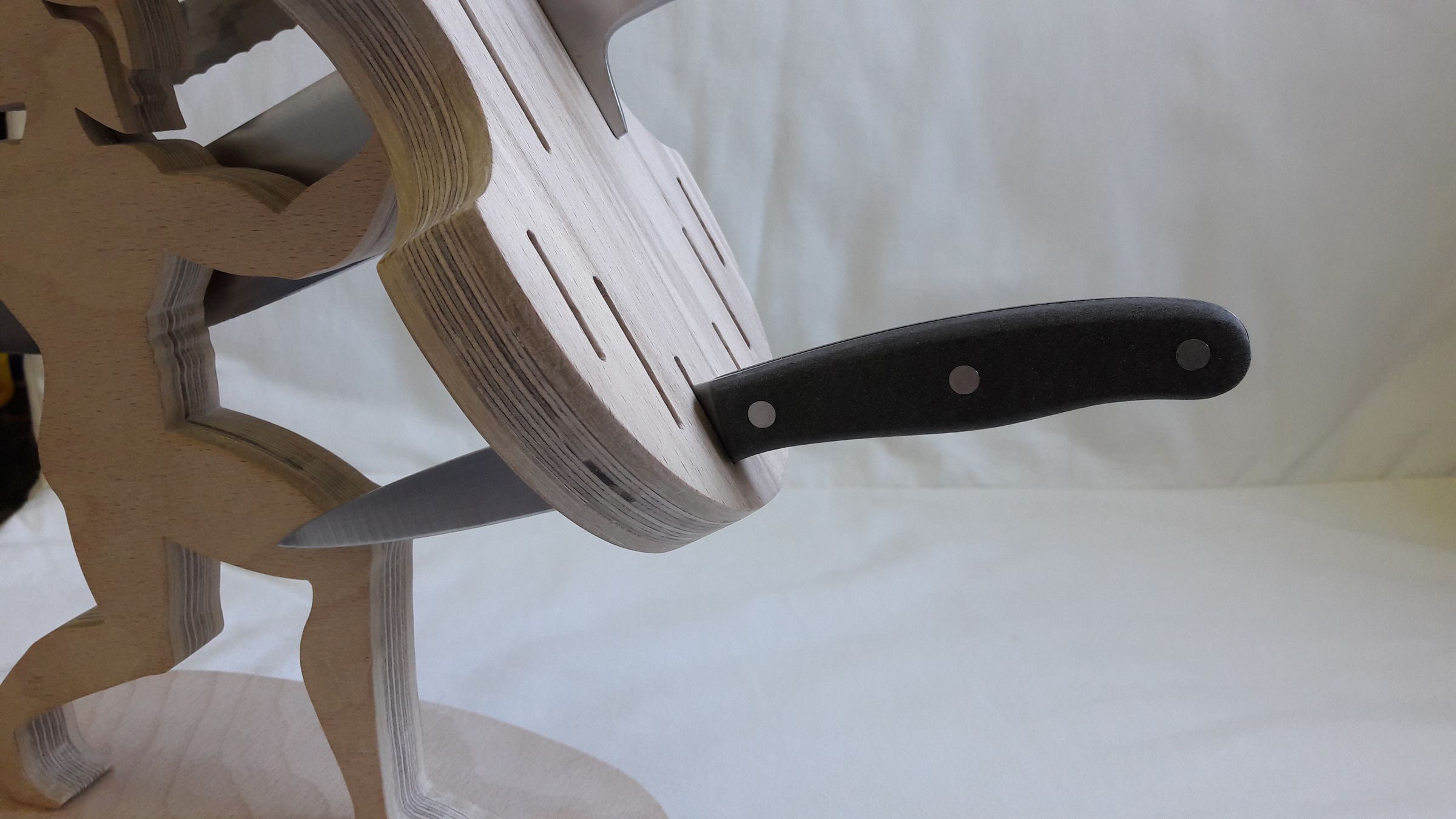 Knife Block - Warrior : 7 Steps (with Pictures) - Instructables