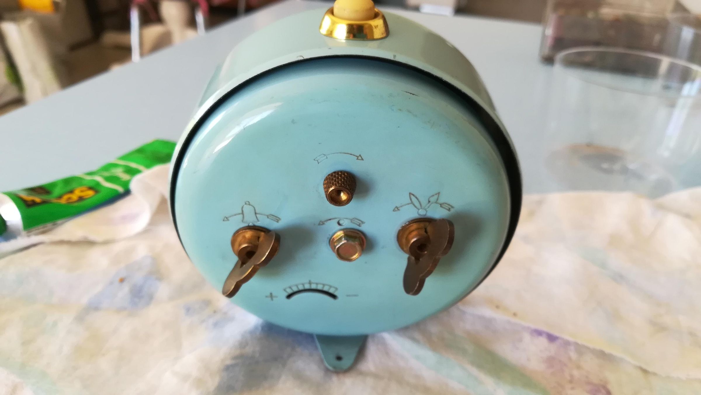 Convert Analog Alarm Clock : 8 Steps (with Pictures) - Instructables