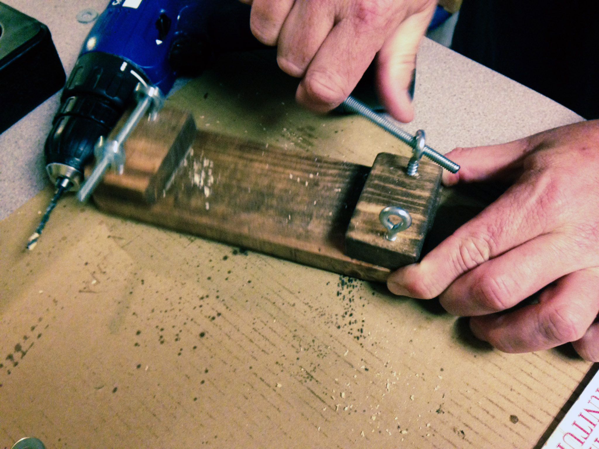 Mini-Beading Loom Travel-Size : 7 Steps - Instructables