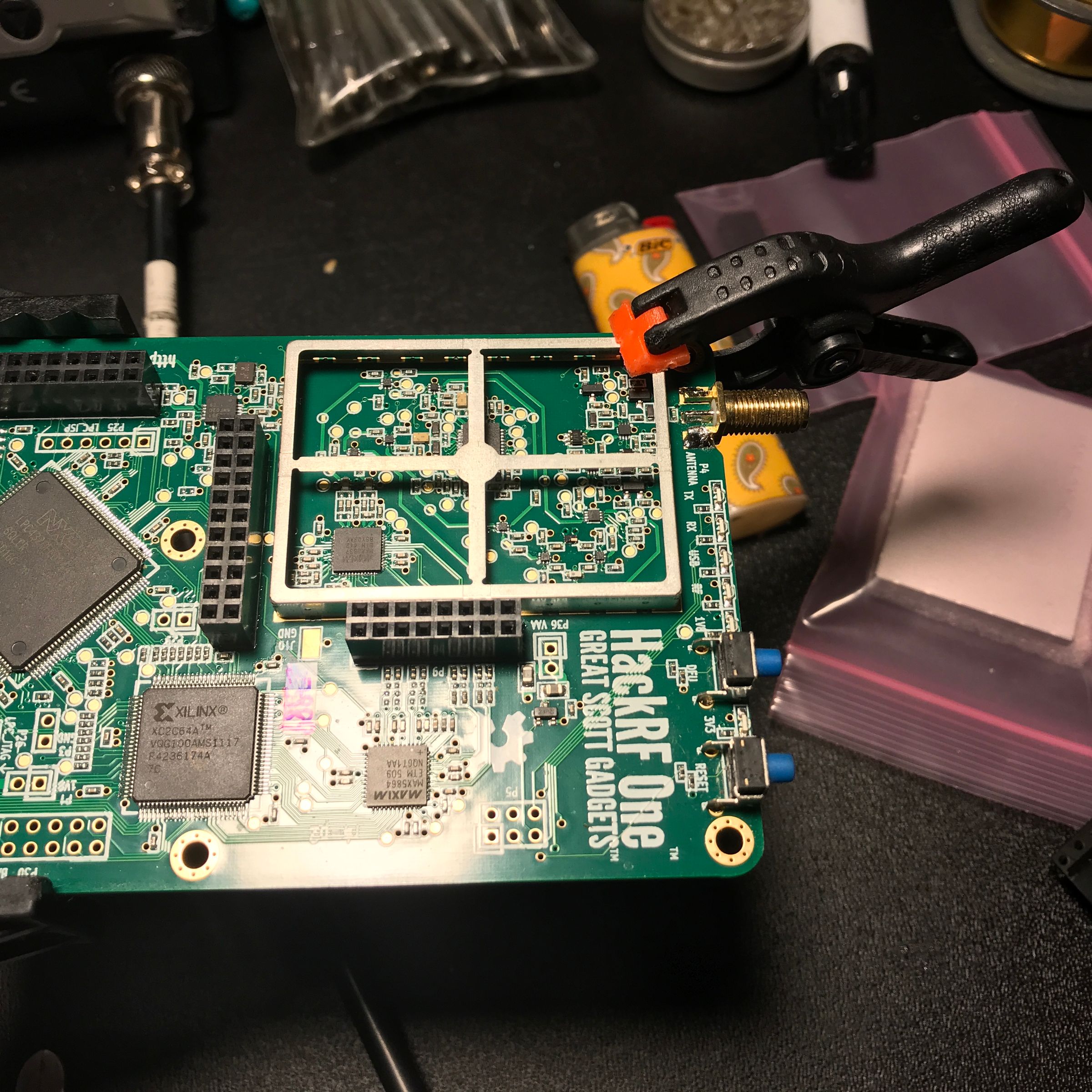 HackRF Shielding Kit Installation : 4 Steps - Instructables