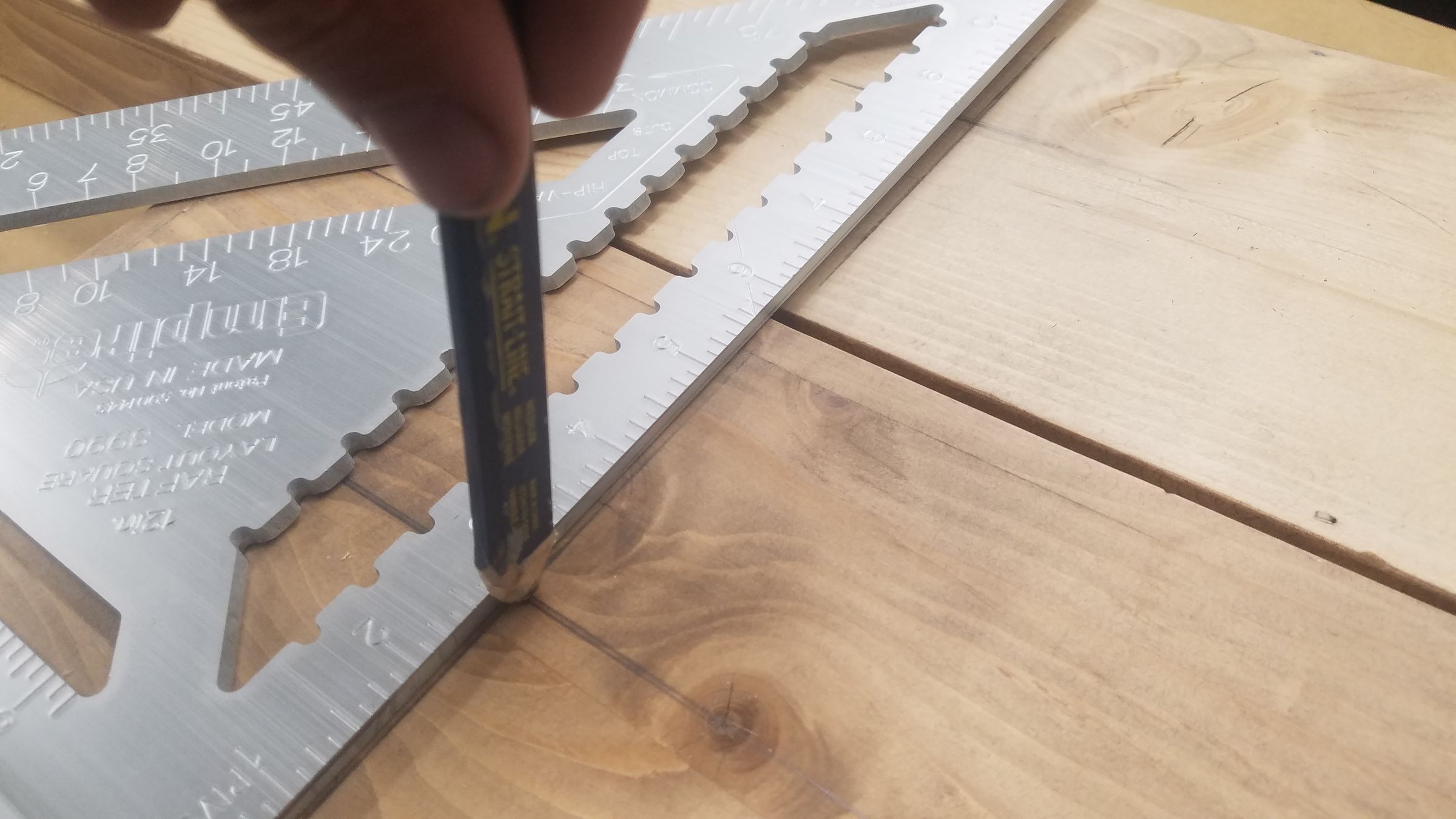 Powered Monitor Stand Hack : 11 Steps (with Pictures) - Instructables