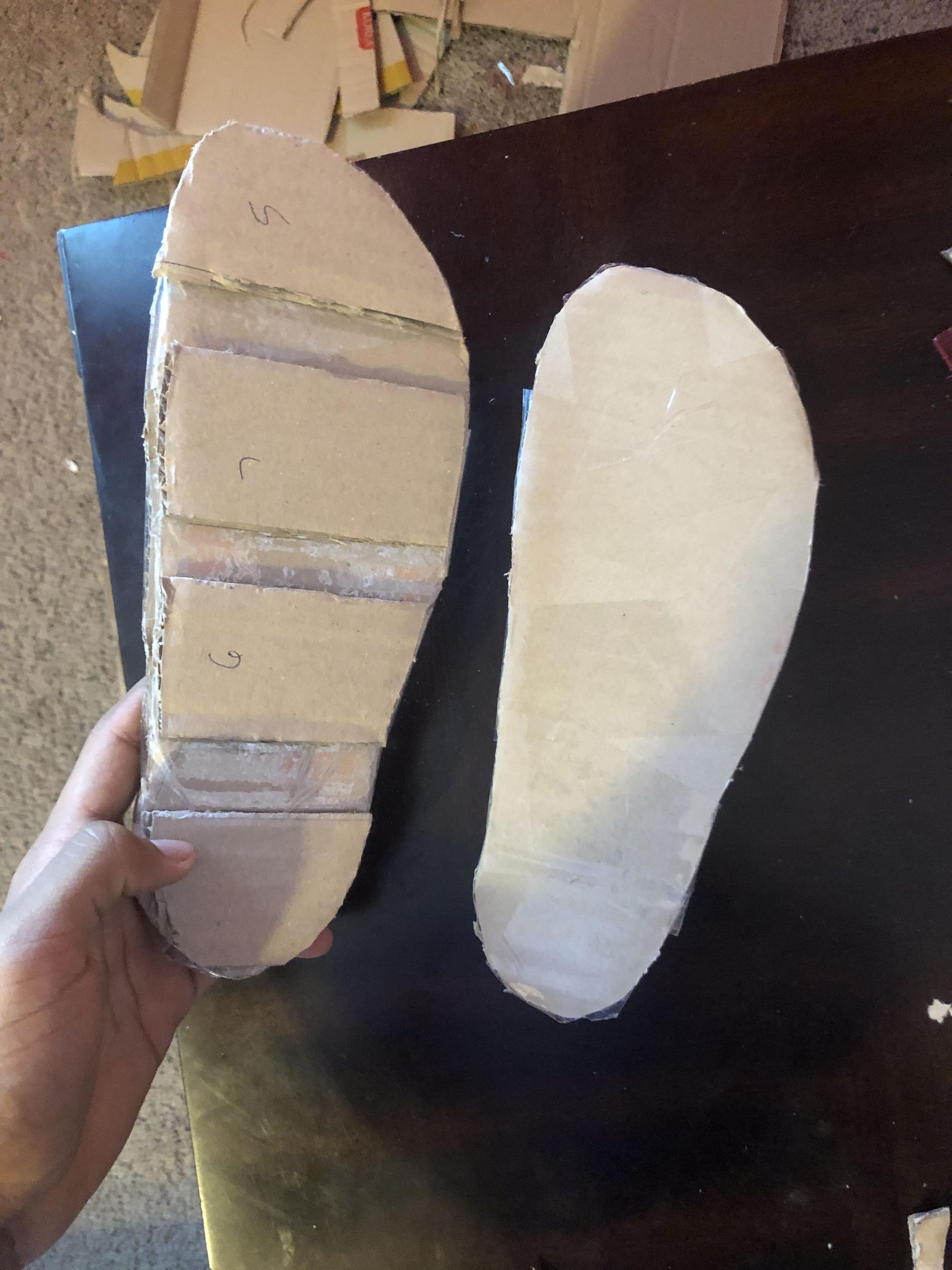 How to Make Cardboard Flip Flops : 6 Steps - Instructables
