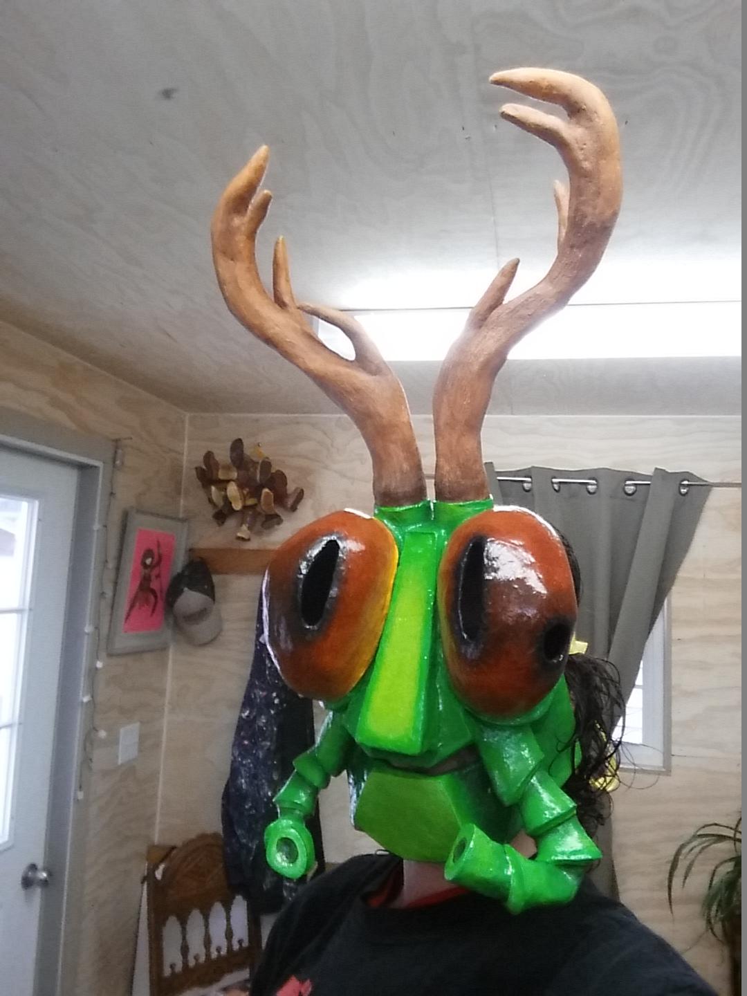 Buck Grasshopper Mask : 9 Steps (with Pictures) - Instructables