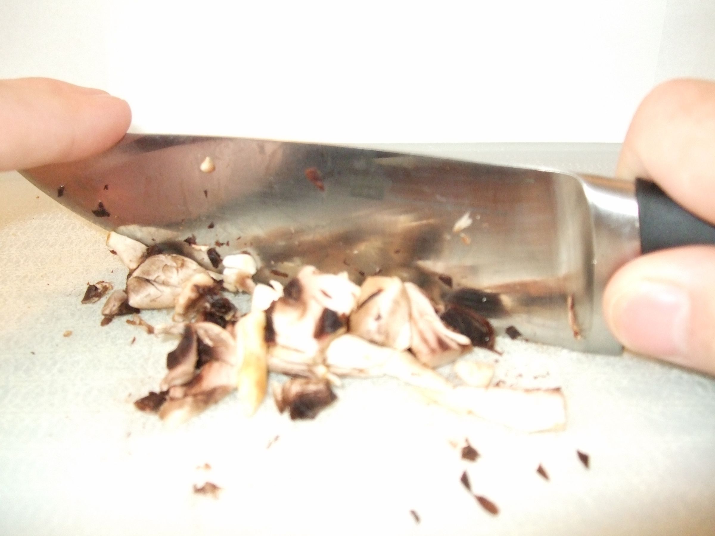 Basic Knife Skills : 5 Steps (with Pictures) - Instructables