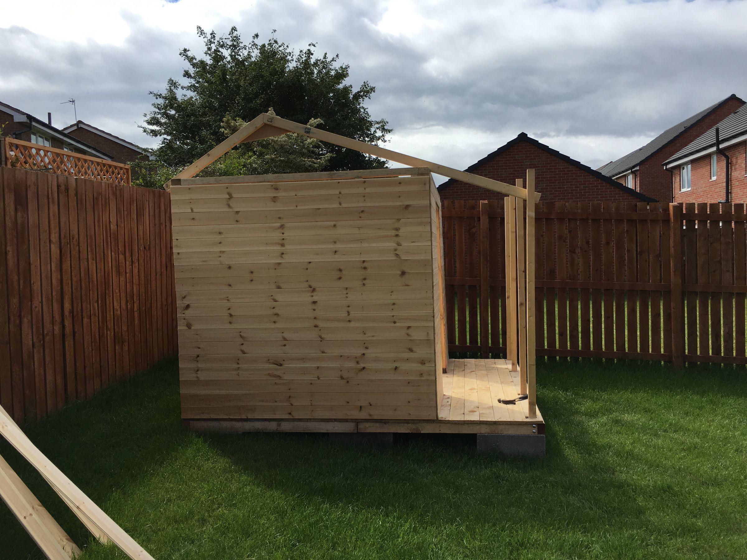 Custom Solar Powered Playhouse With Built in DIY Powerwall! : 7 Steps ...