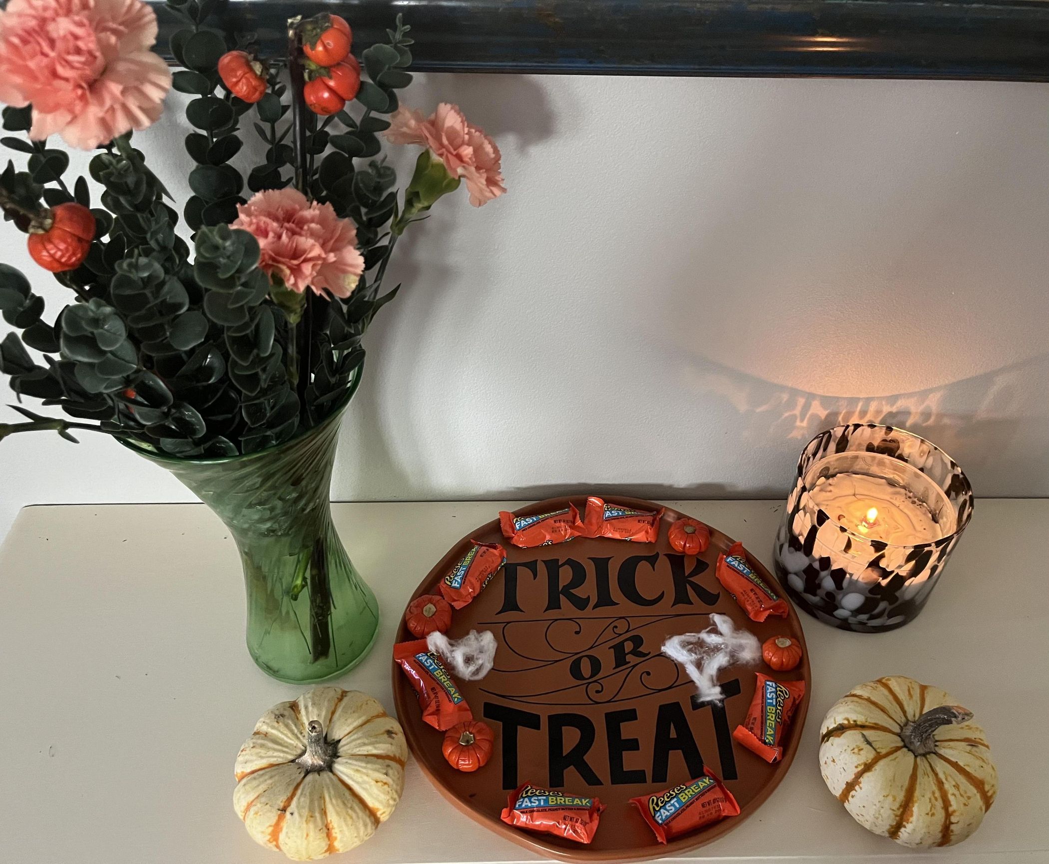 Trick or Treat Home Decor : 4 Steps - Instructables