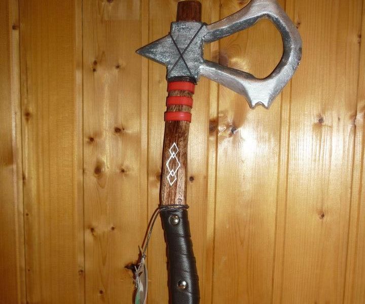 Assassin's Creed Connor's Tomahawk Made of Wood : 3 Steps (with ...