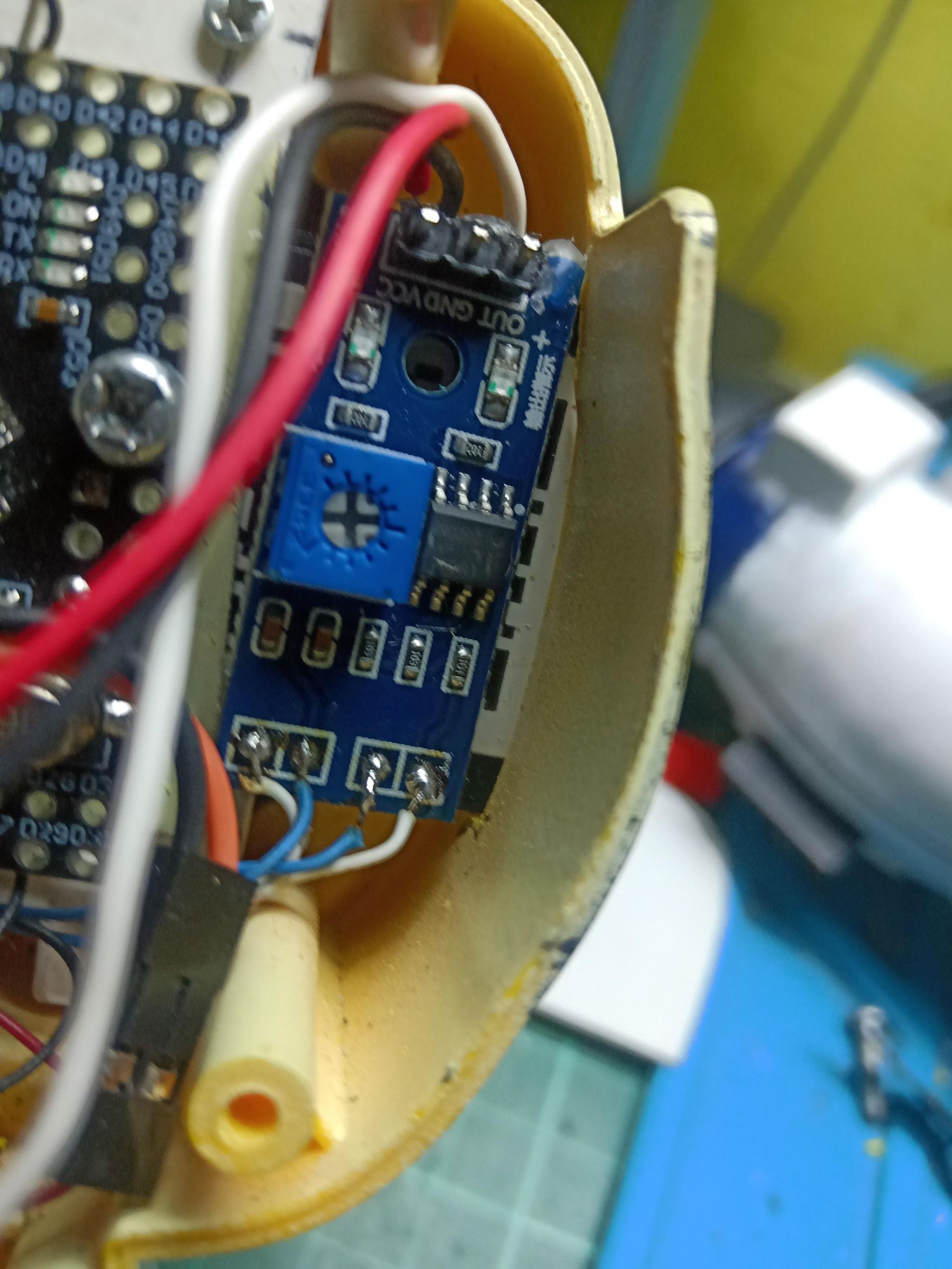 Arduino Line Follower Uses a 4x4 Keypad : 4 Steps - Instructables