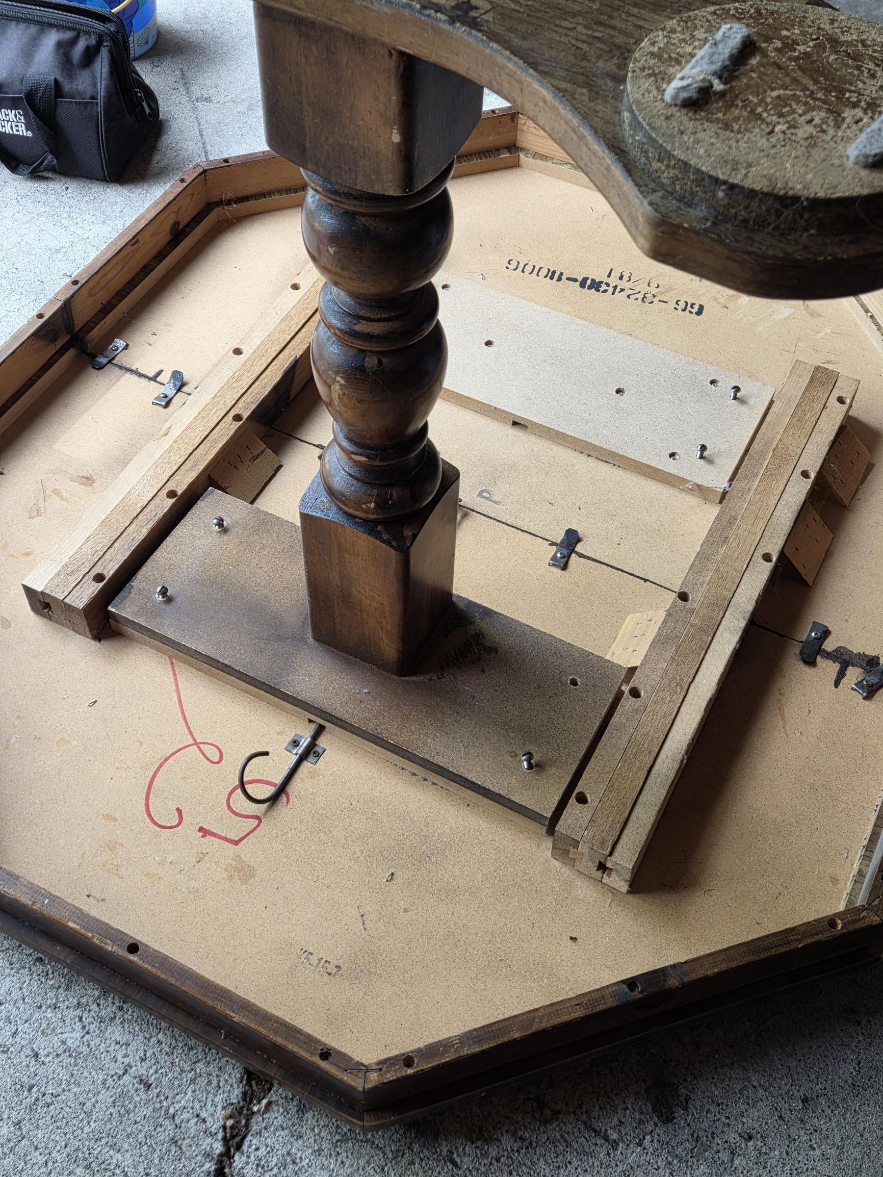 Purple Poker Table and Study Desk : 7 Steps (with Pictures) - Instructables