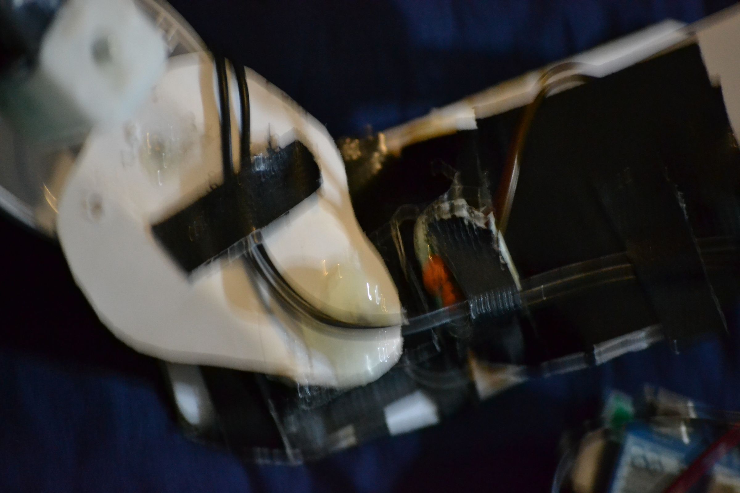 Three Fingered Arduino Robotic Arm - Instructables