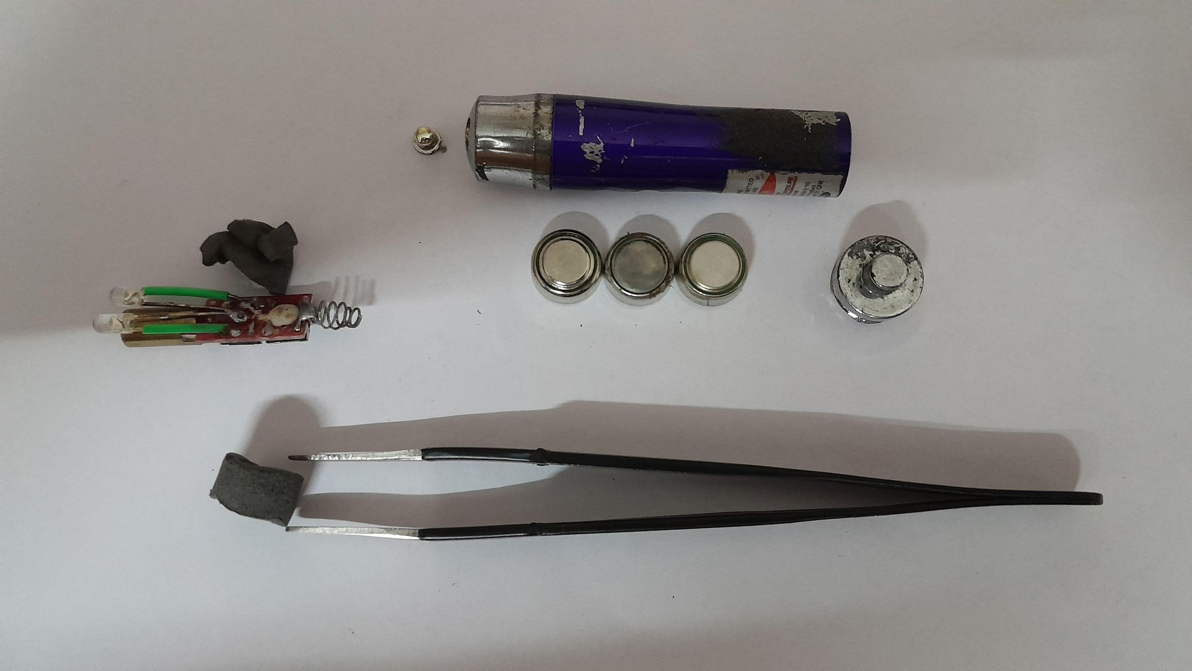"Pocket Scientist":Keychain Compound Microscope From Laser Pointers ...