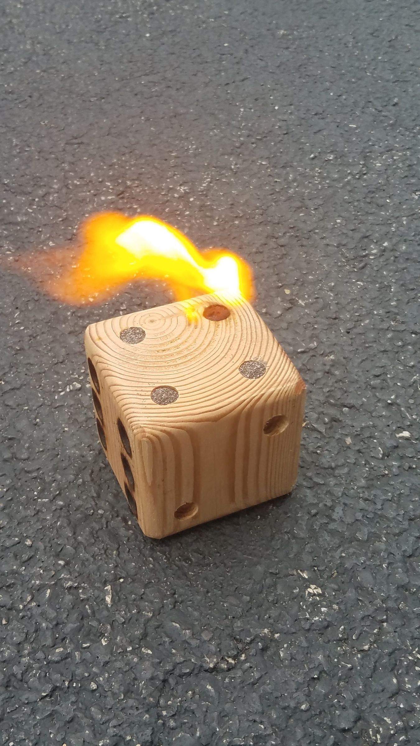 Cowboy Dice : 4 Steps - Instructables