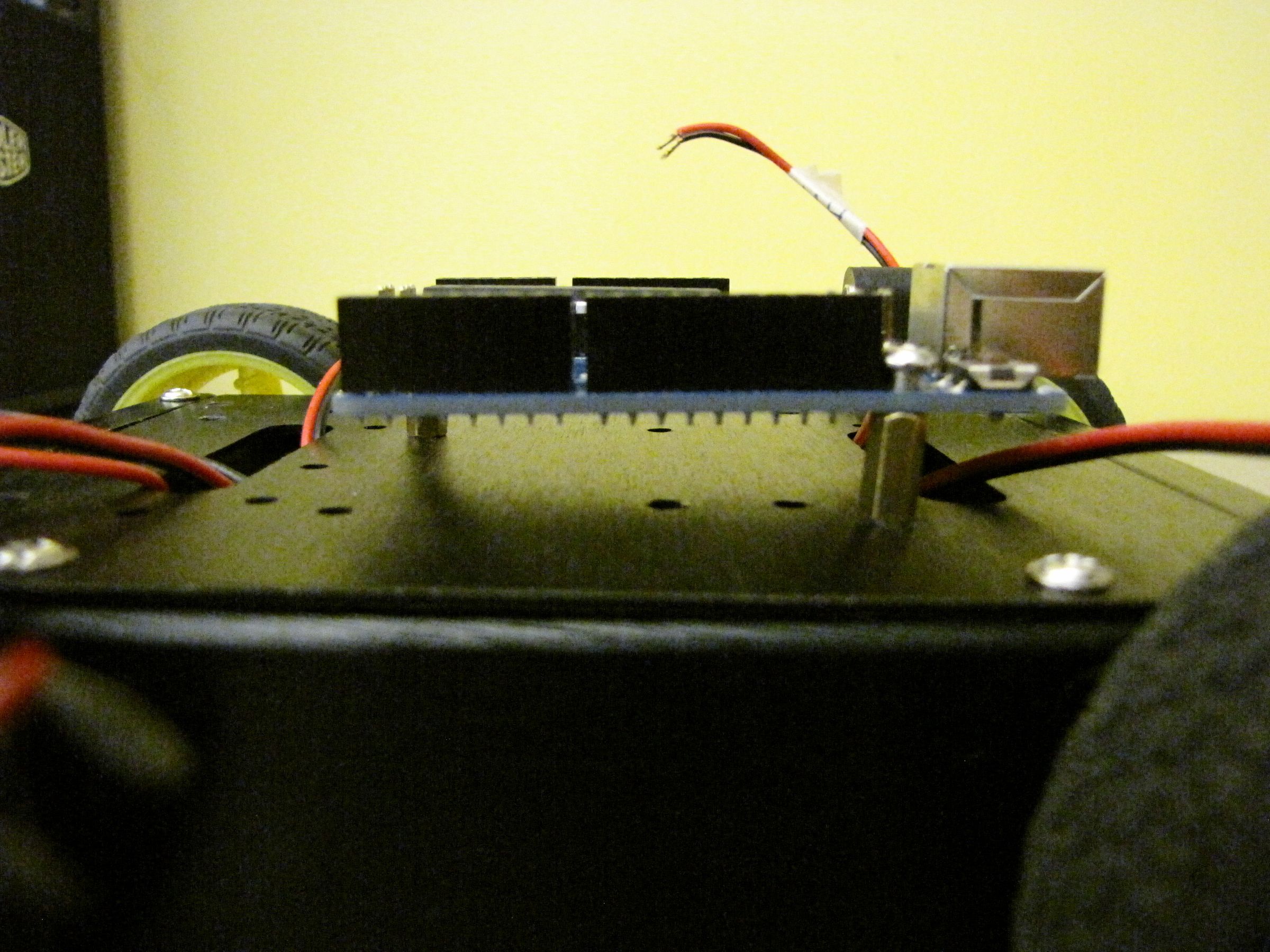 Robot Driven by PS3 Controller Through Arduino and Wifi Shield : 16 ...