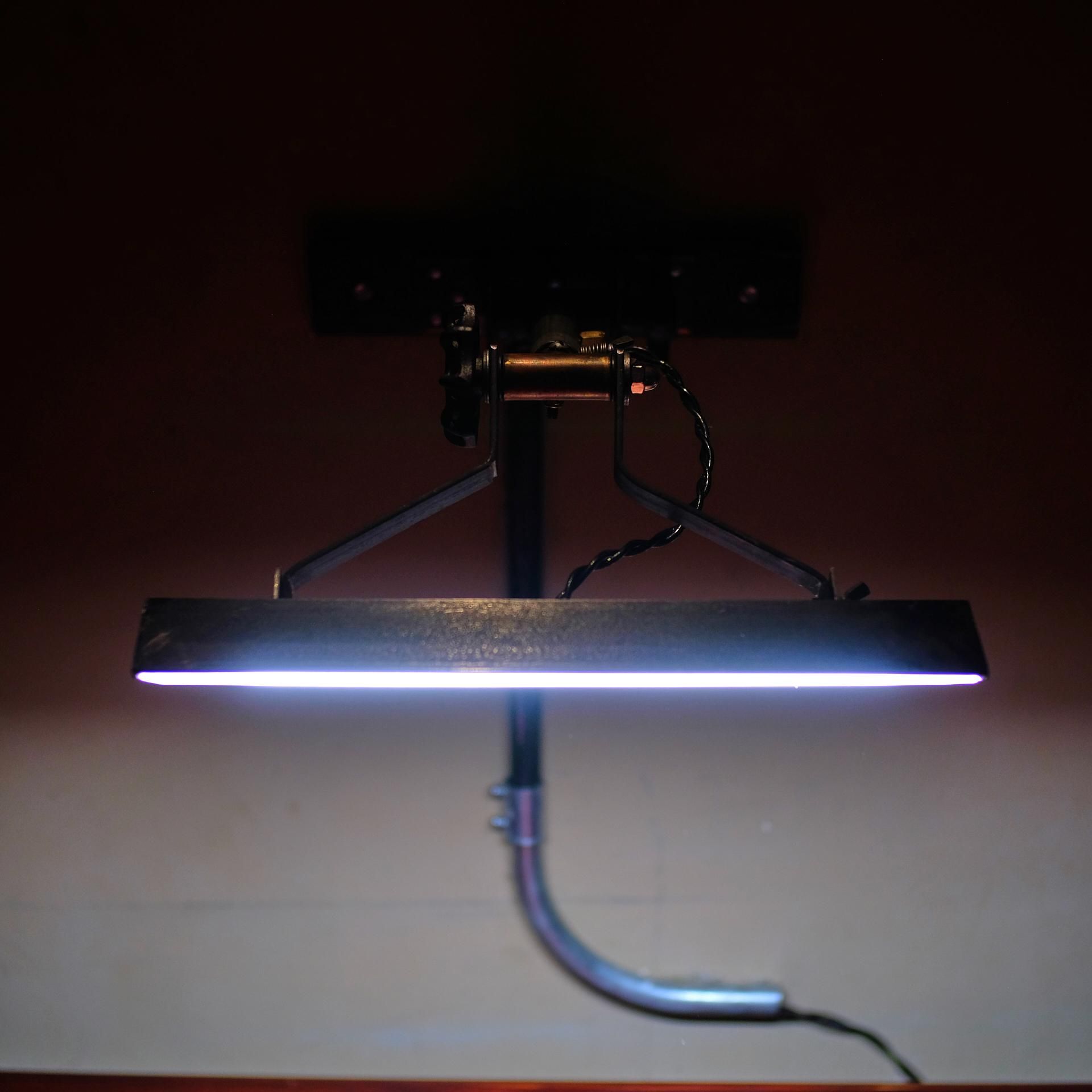 Industrial Style Adjustable Lamp : 12 Steps (with Pictures) - Instructables