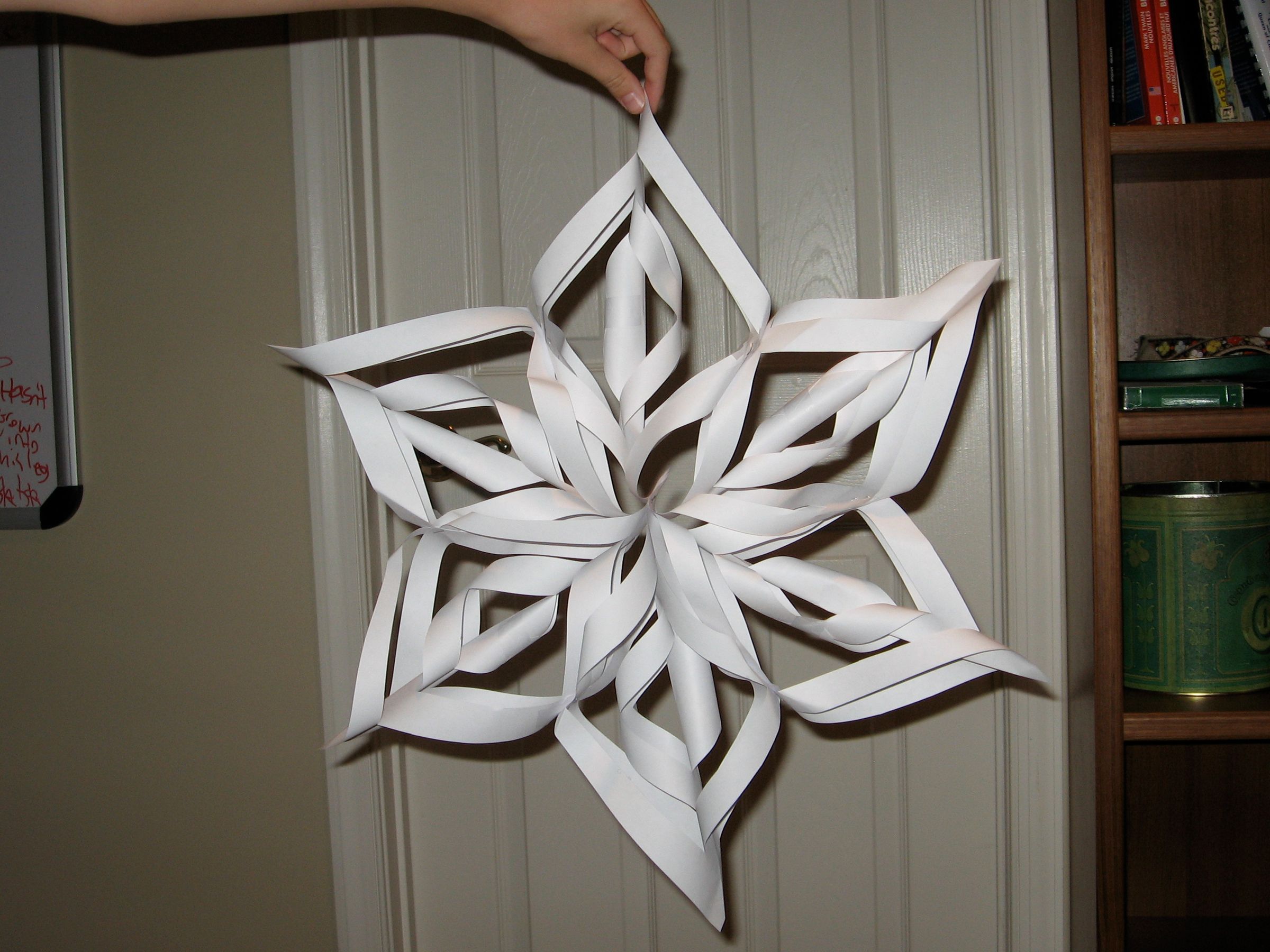 Super-cool Easy 6 Pointed Snowflake : 7 Steps - Instructables