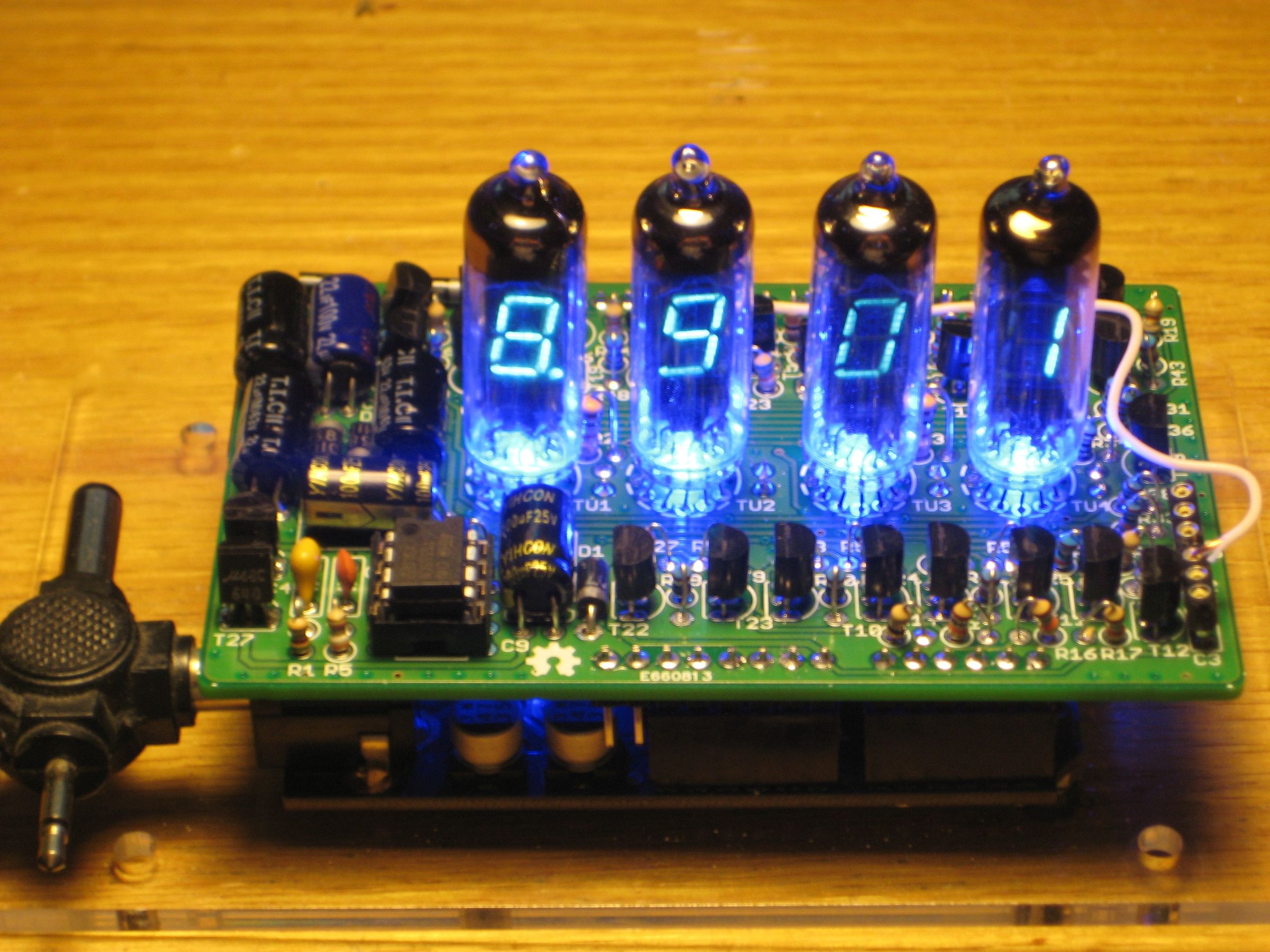 Shield for Arduino From Old Russian VFD Tubes: Clock, Thermometer, Volt ...