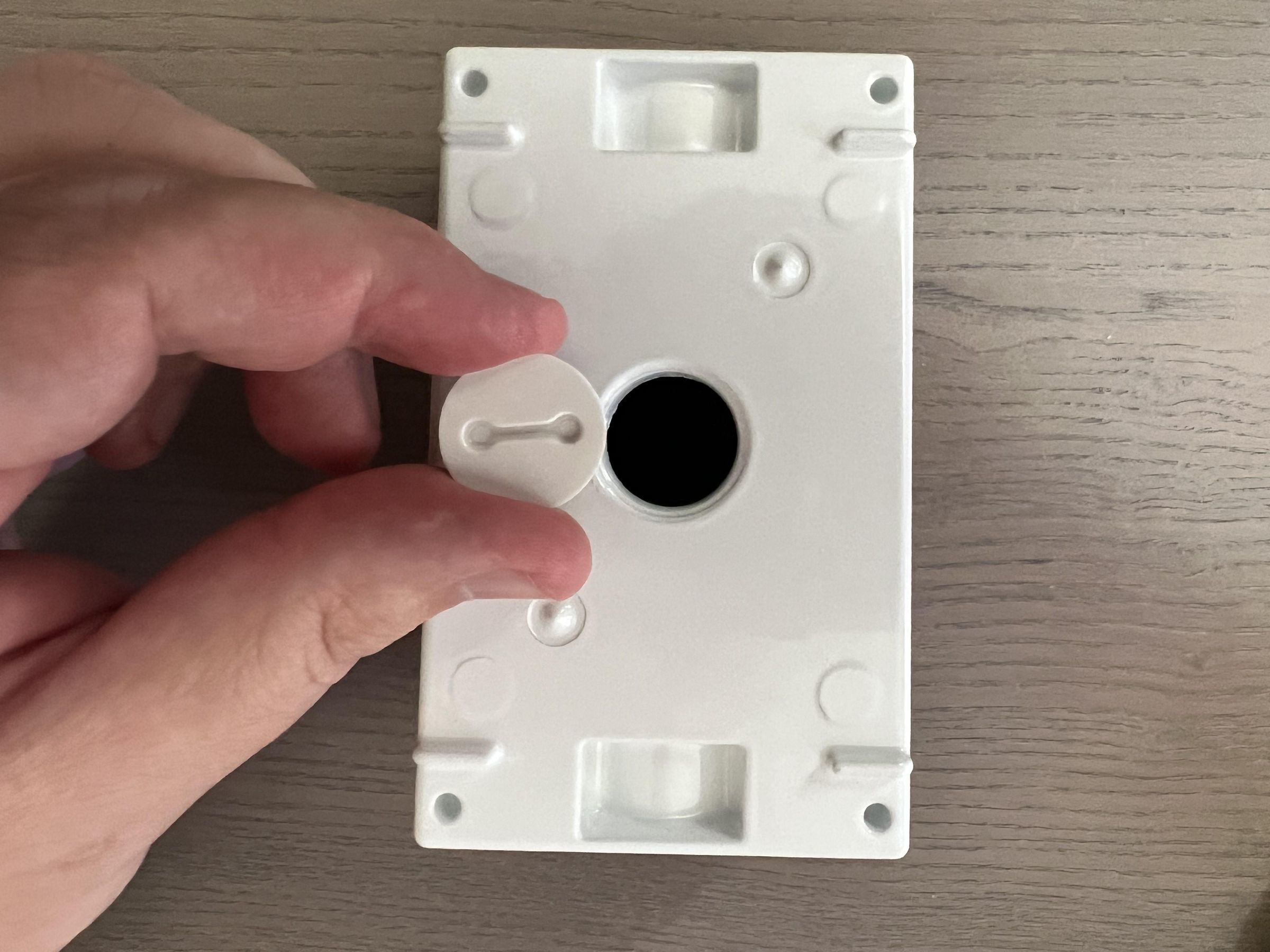 Desktop Power and USB Outlet (120v) : 7 Steps - Instructables