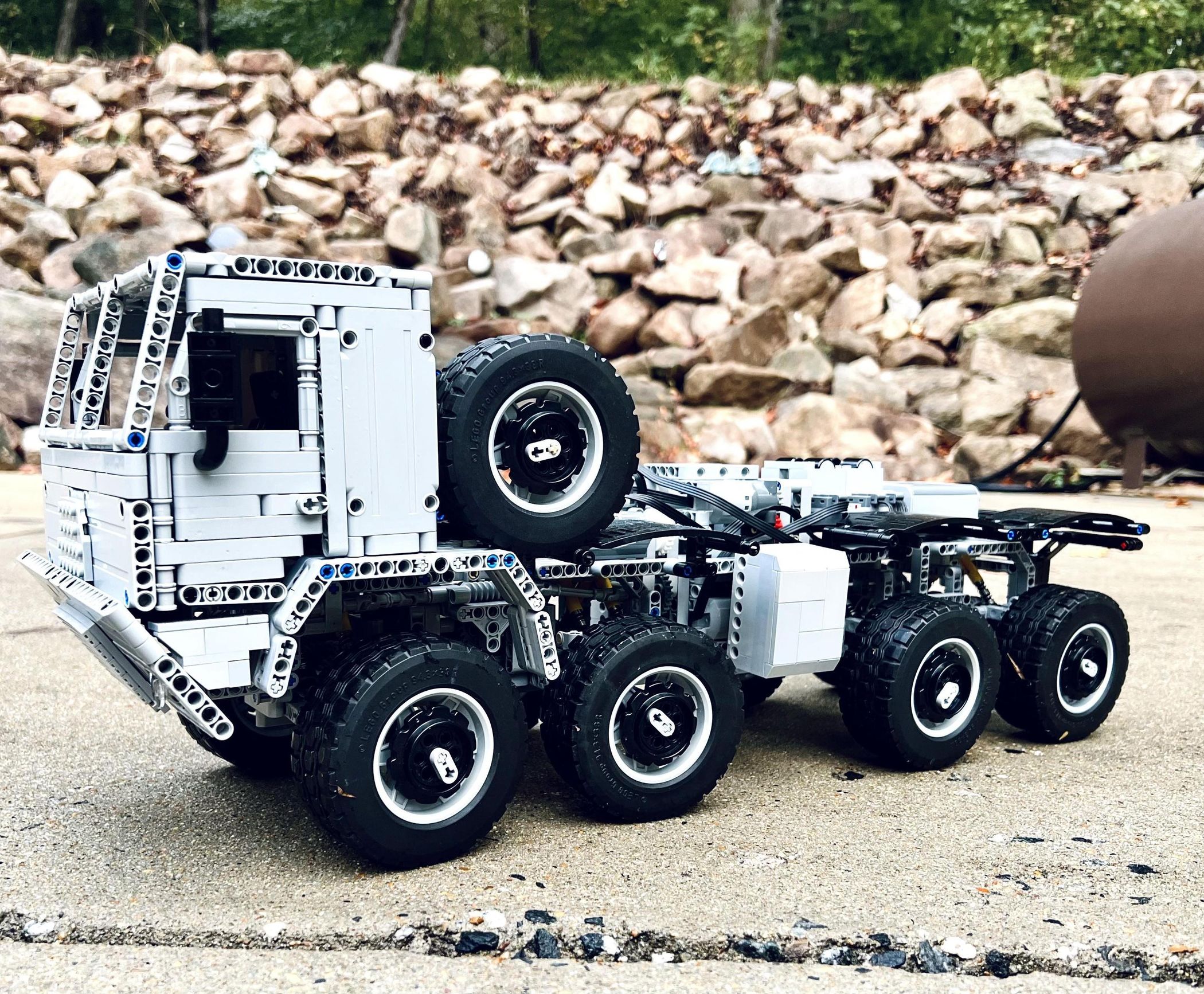 Lego RC Tatra 815-7 8x8 : 12 Steps (with Pictures) - Instructables