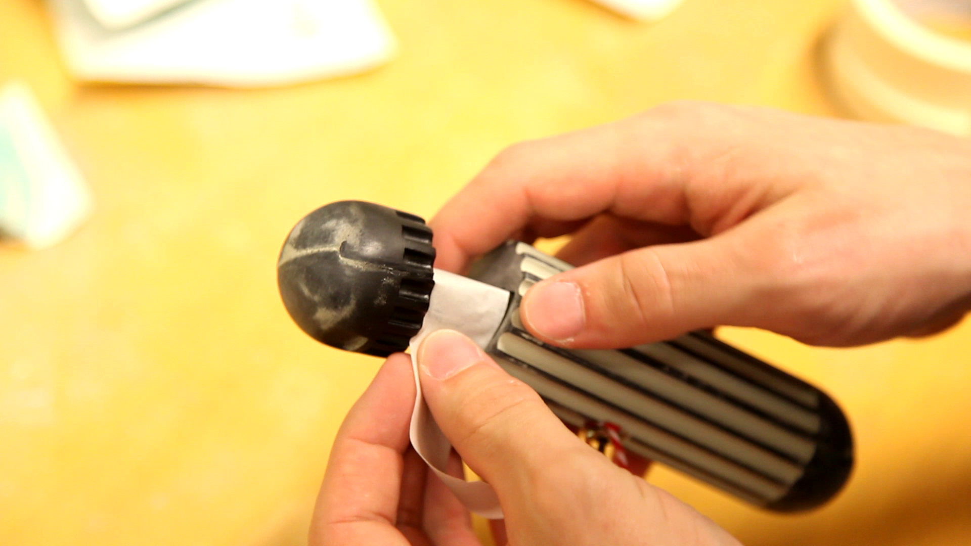 "Worlds Simplest" Neuralizer-build (Men in Black Memory Eraser) : 10 ...