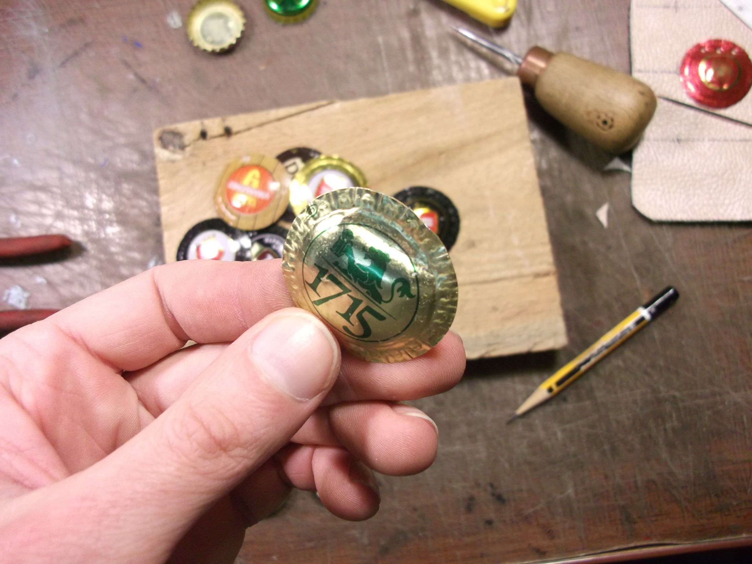 CapScale. Attaching Scales by Stitching : 7 Steps (with Pictures ...