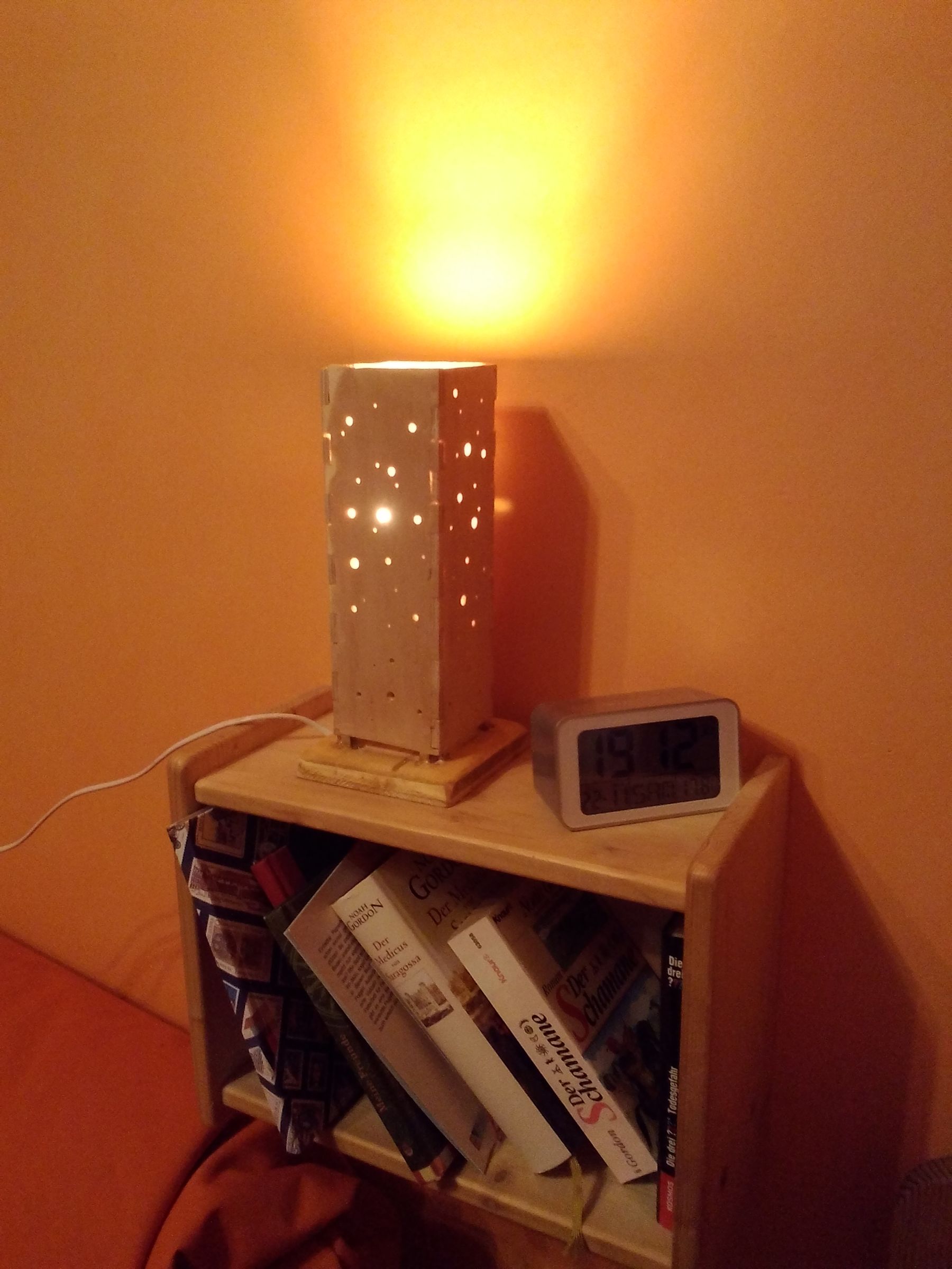 Table Light : 14 Steps - Instructables