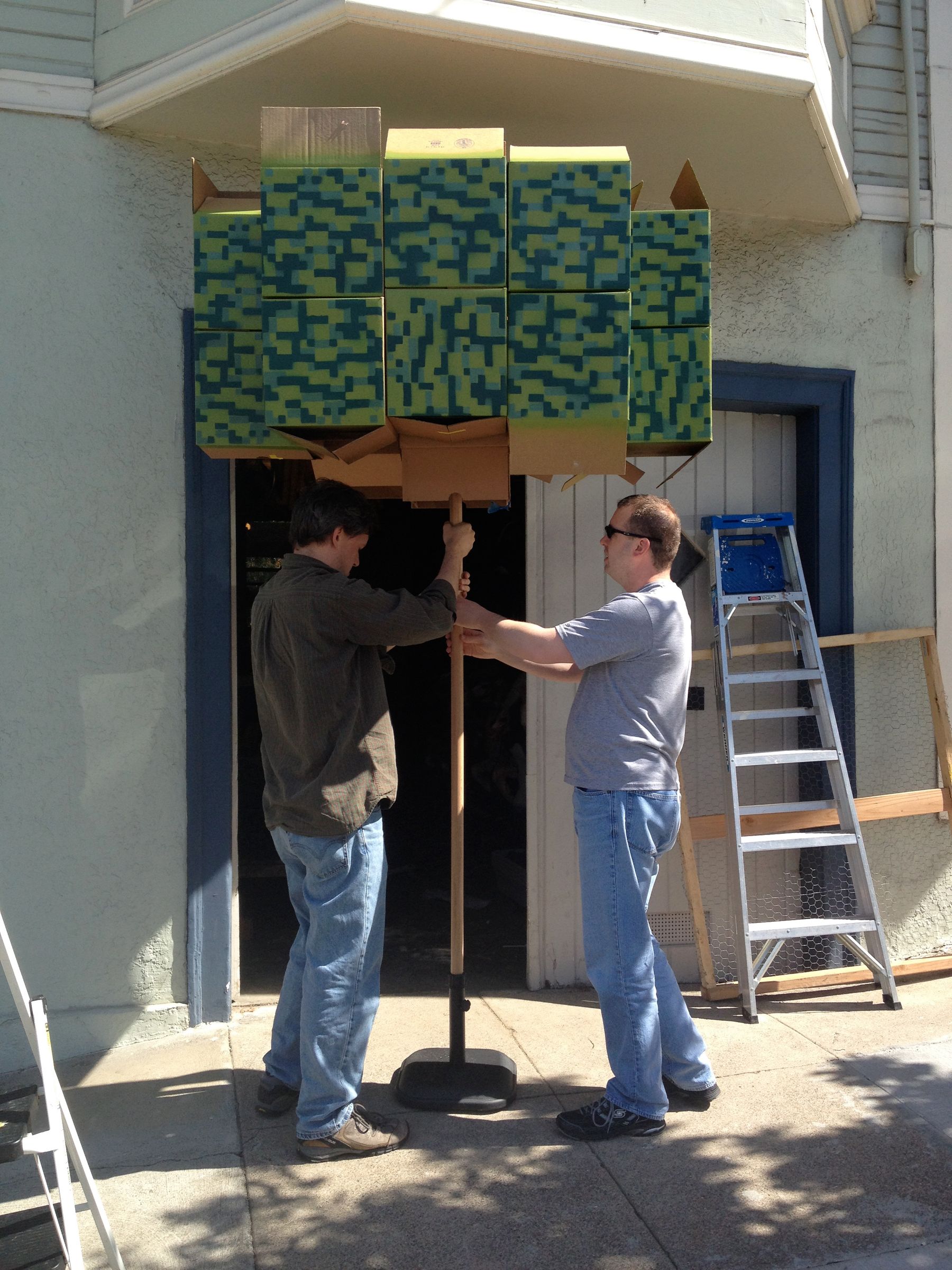 Cardboard 8-bit Tree - in the MineCraft Style : 7 Steps (with Pictures ...