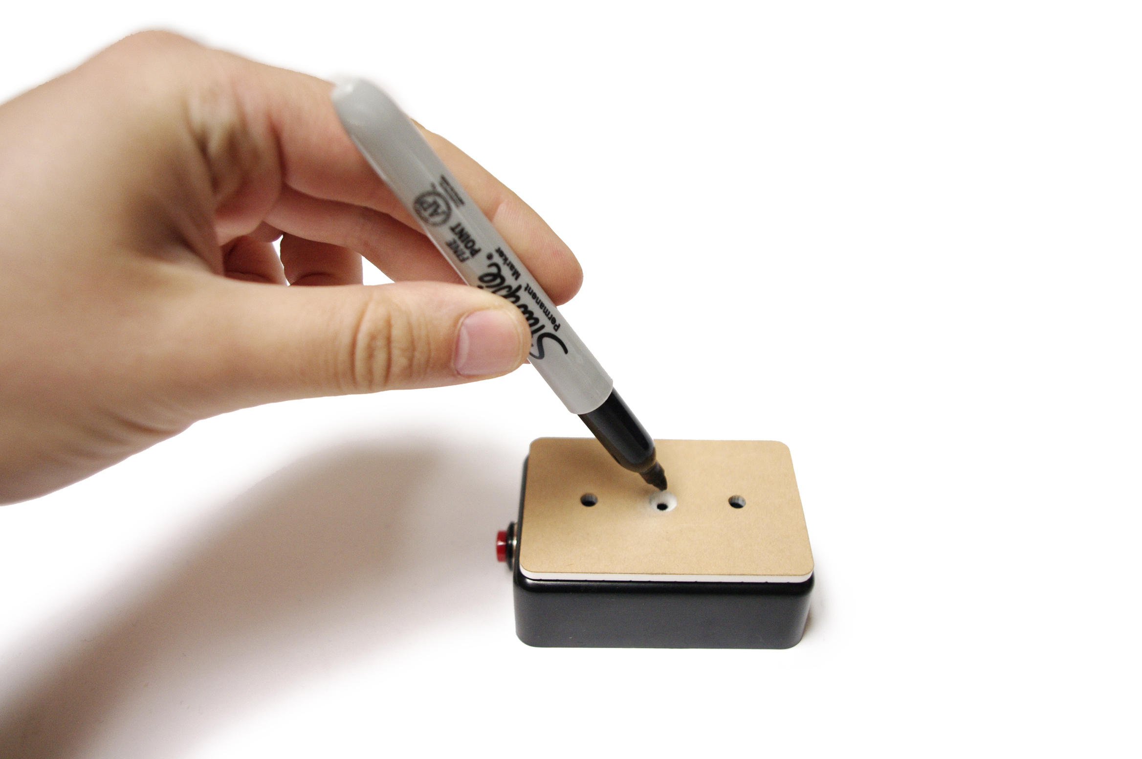 Desk Panic Button : 21 Steps (with Pictures) - Instructables