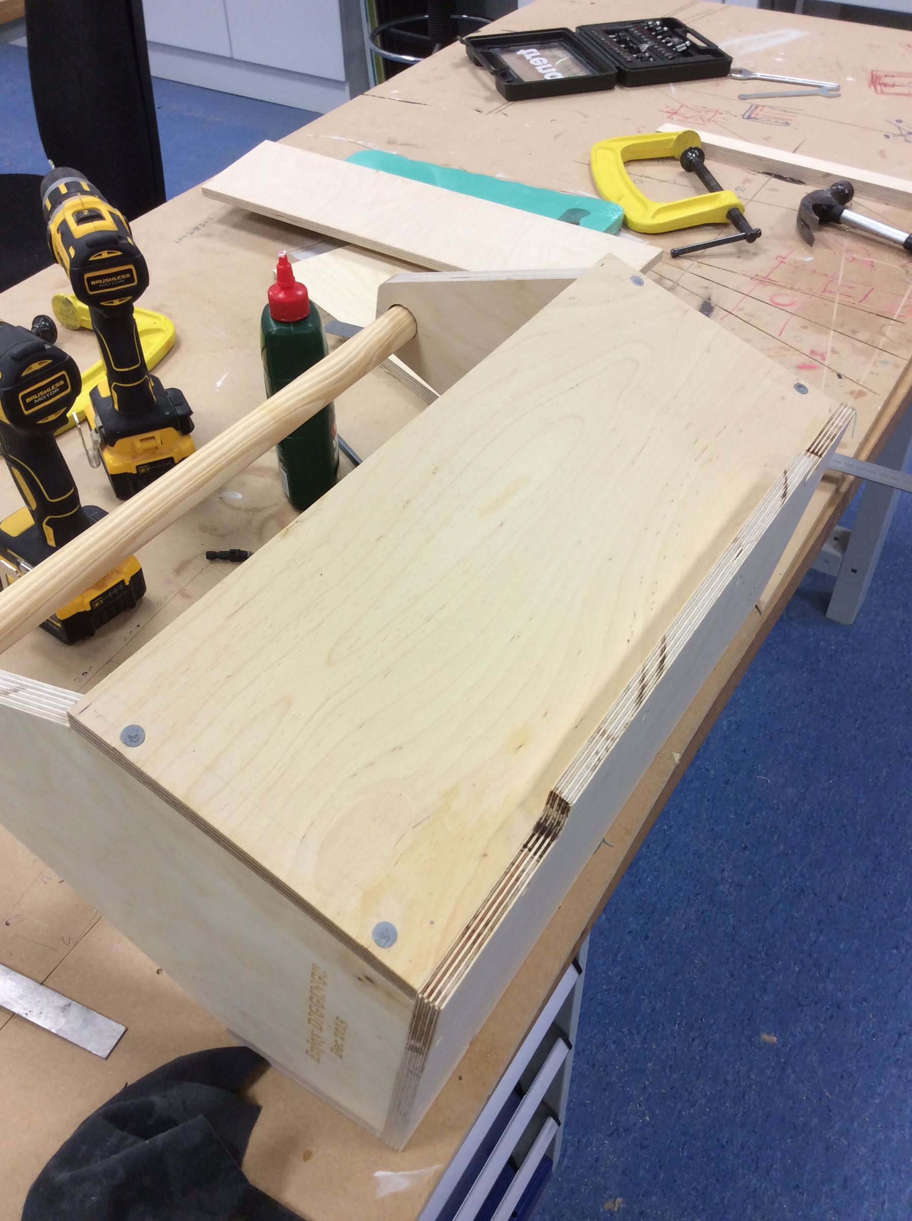 Garden Tool Box : 8 Steps (with Pictures) - Instructables