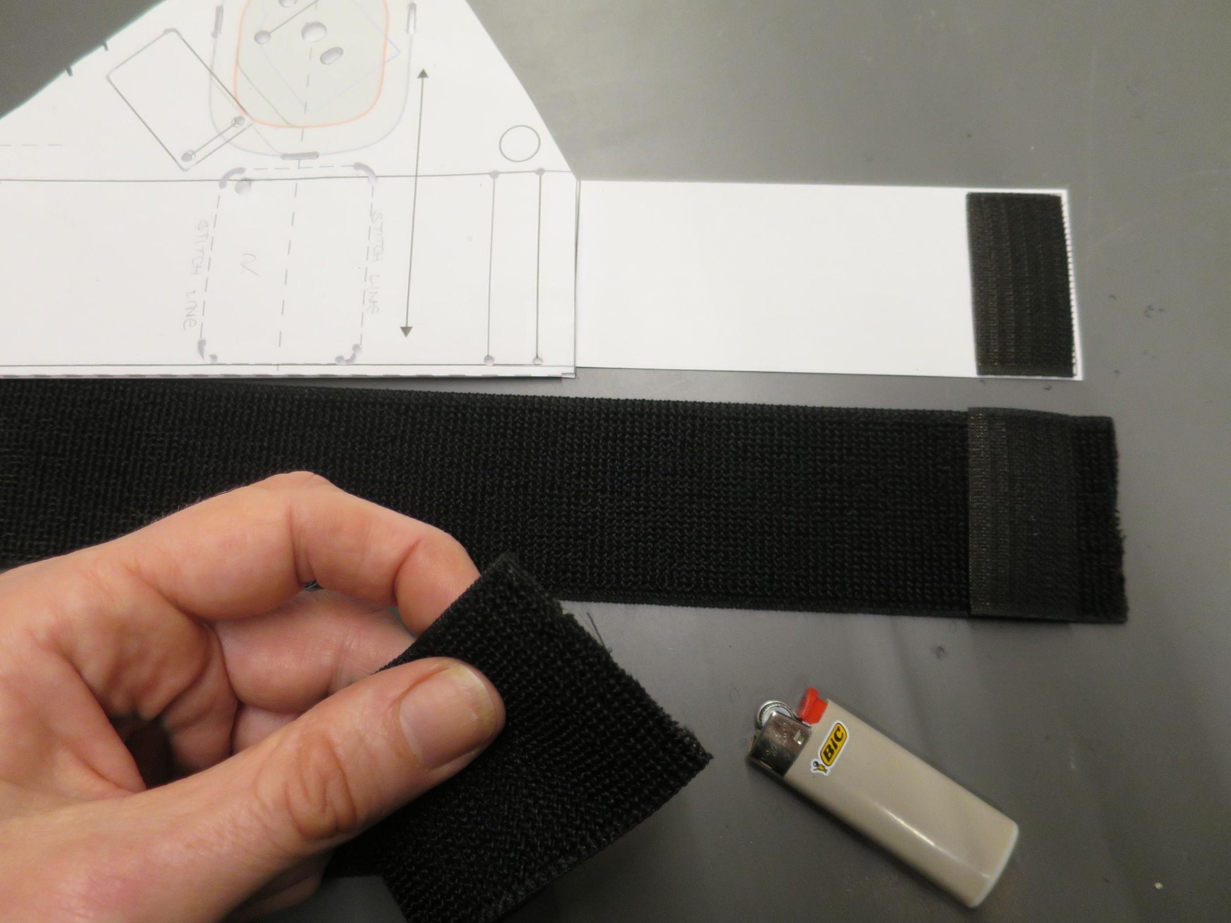 ‘HYBRID’ VR Data Gloves for Meta Quest + Vive Puck : 10 Steps (with ...