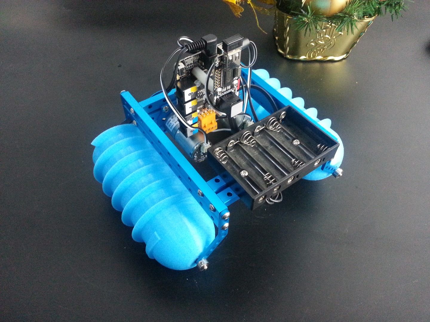 How to Build a Screw-Propelled Vehicles : 8 Steps (with Pictures ...