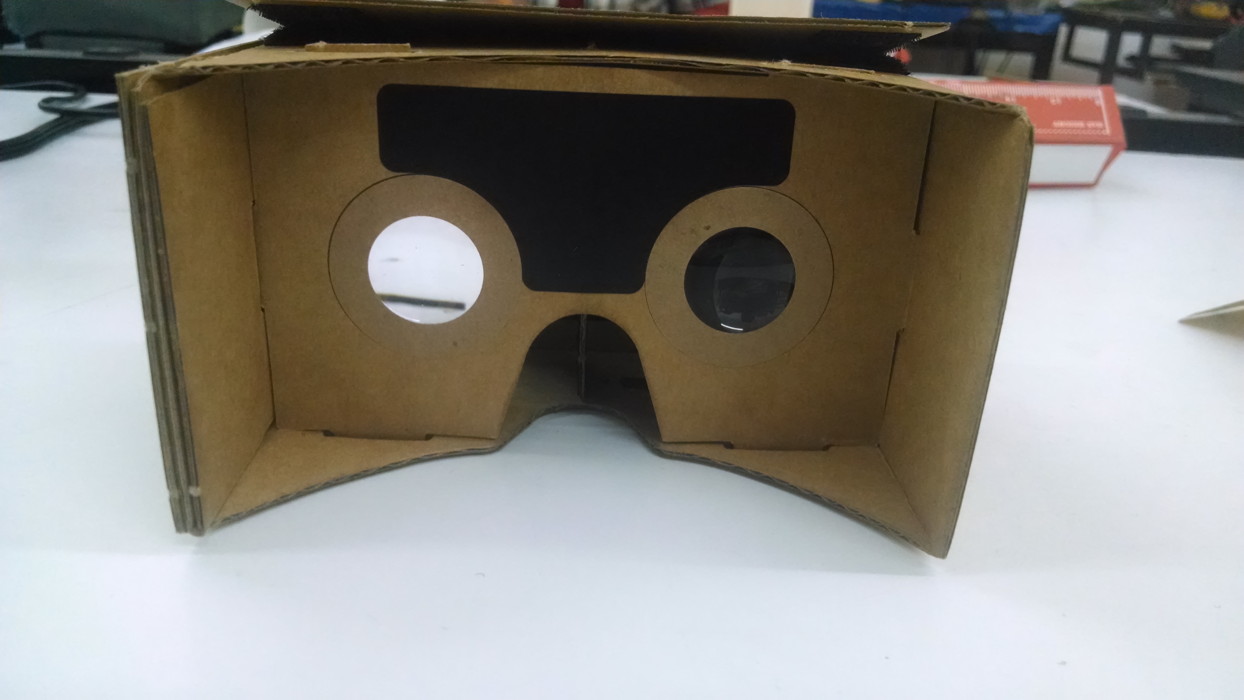 Guía Para Armar Correctamente Unos Dodocase CardBoard De Google : 9 Steps - Instructables