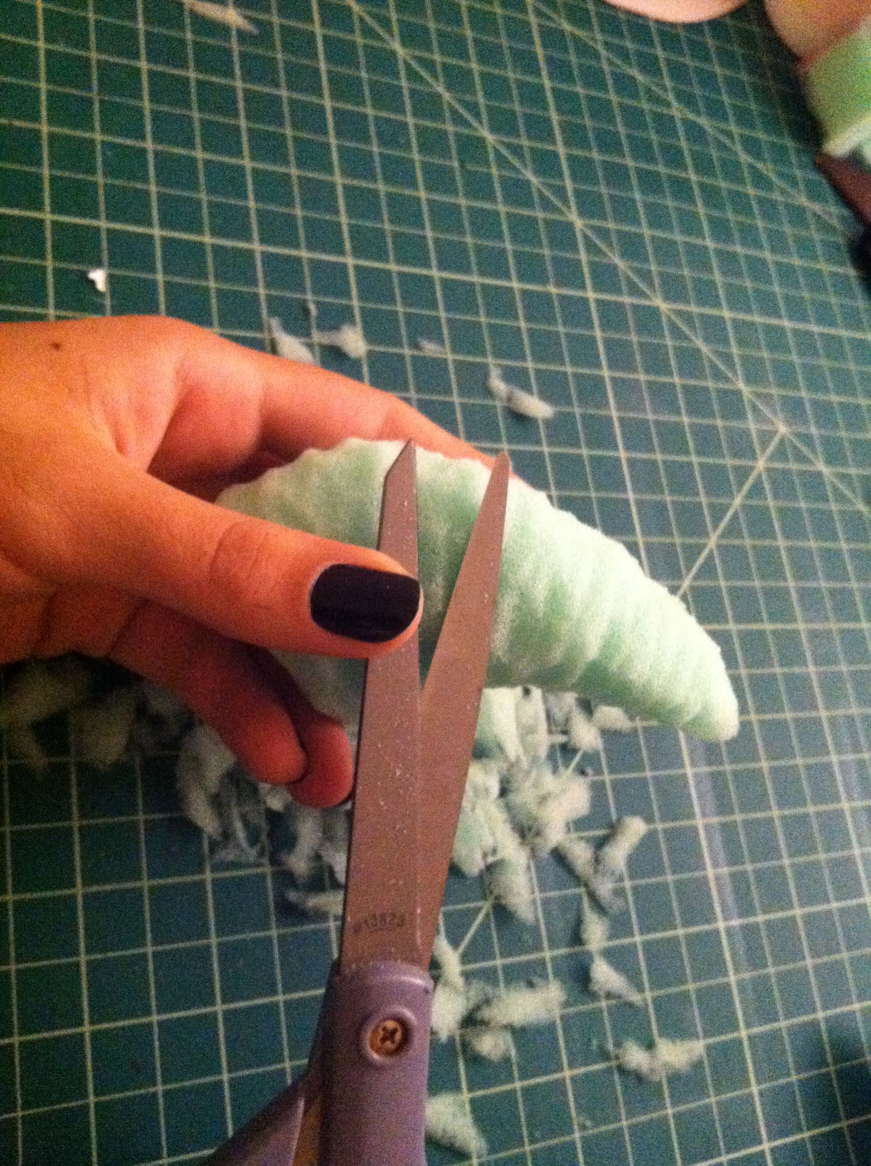 Super Simple Demon Horns! : 8 Steps (with Pictures) - Instructables