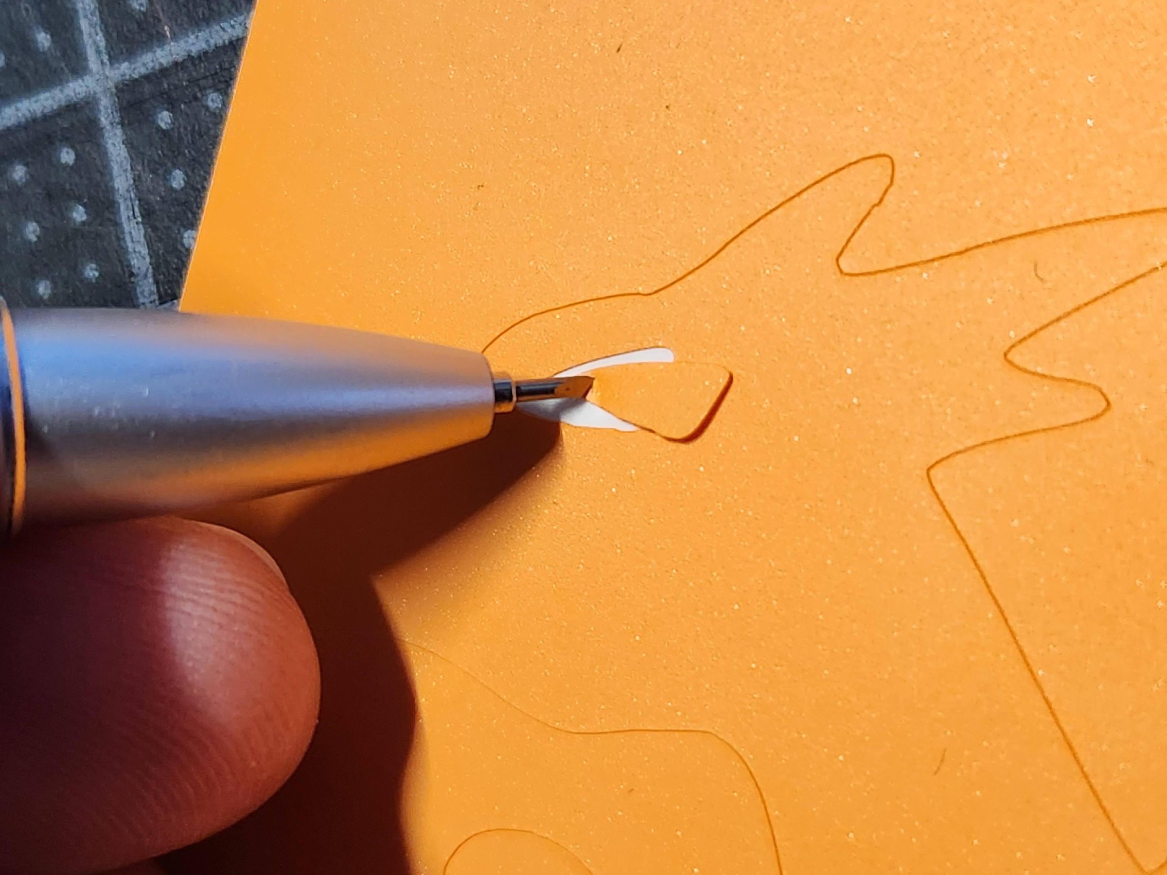 DIY Vinyl Weeding Tool Using Old Cricut Blades : 6 Steps (with Pictures ...