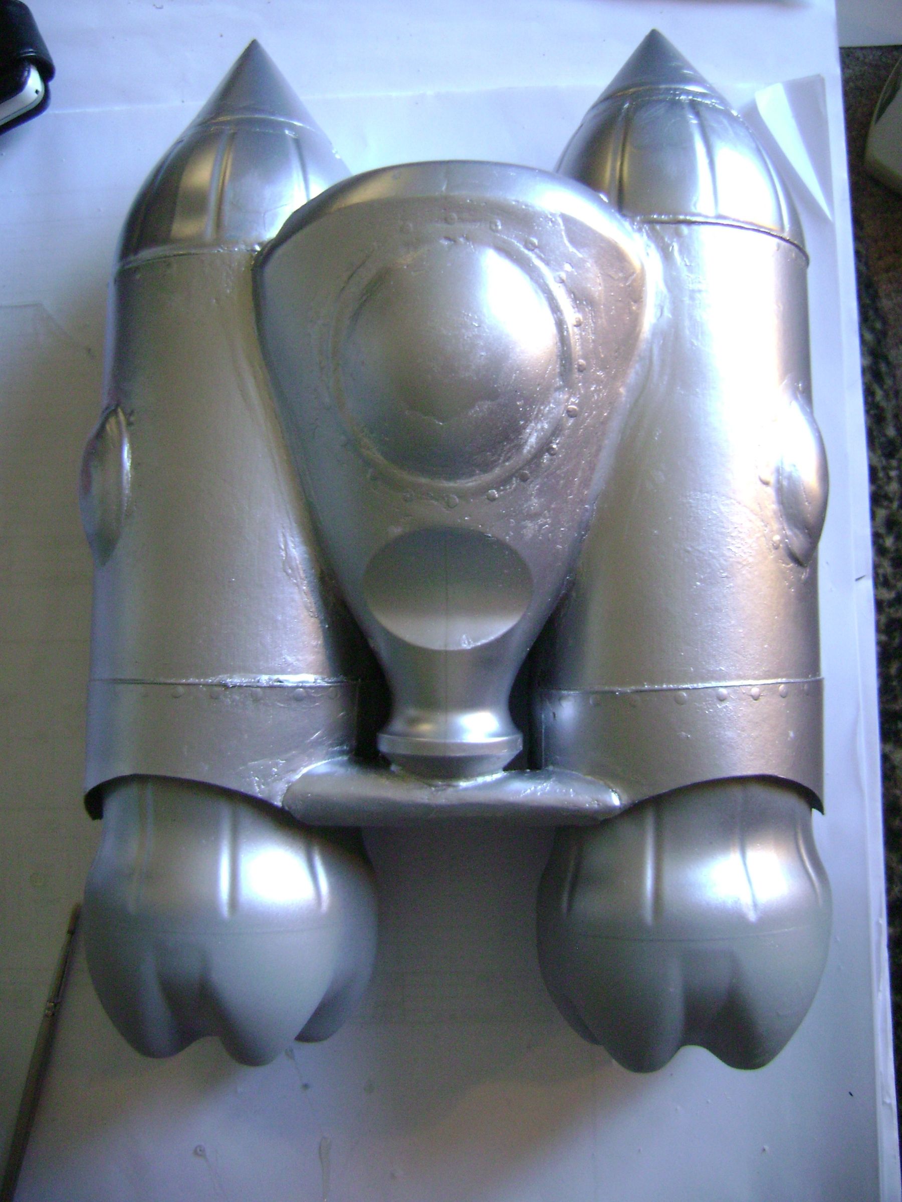 Rocketeer Rocket Pack From Trash : 8 Steps (with Pictures) - Instructables