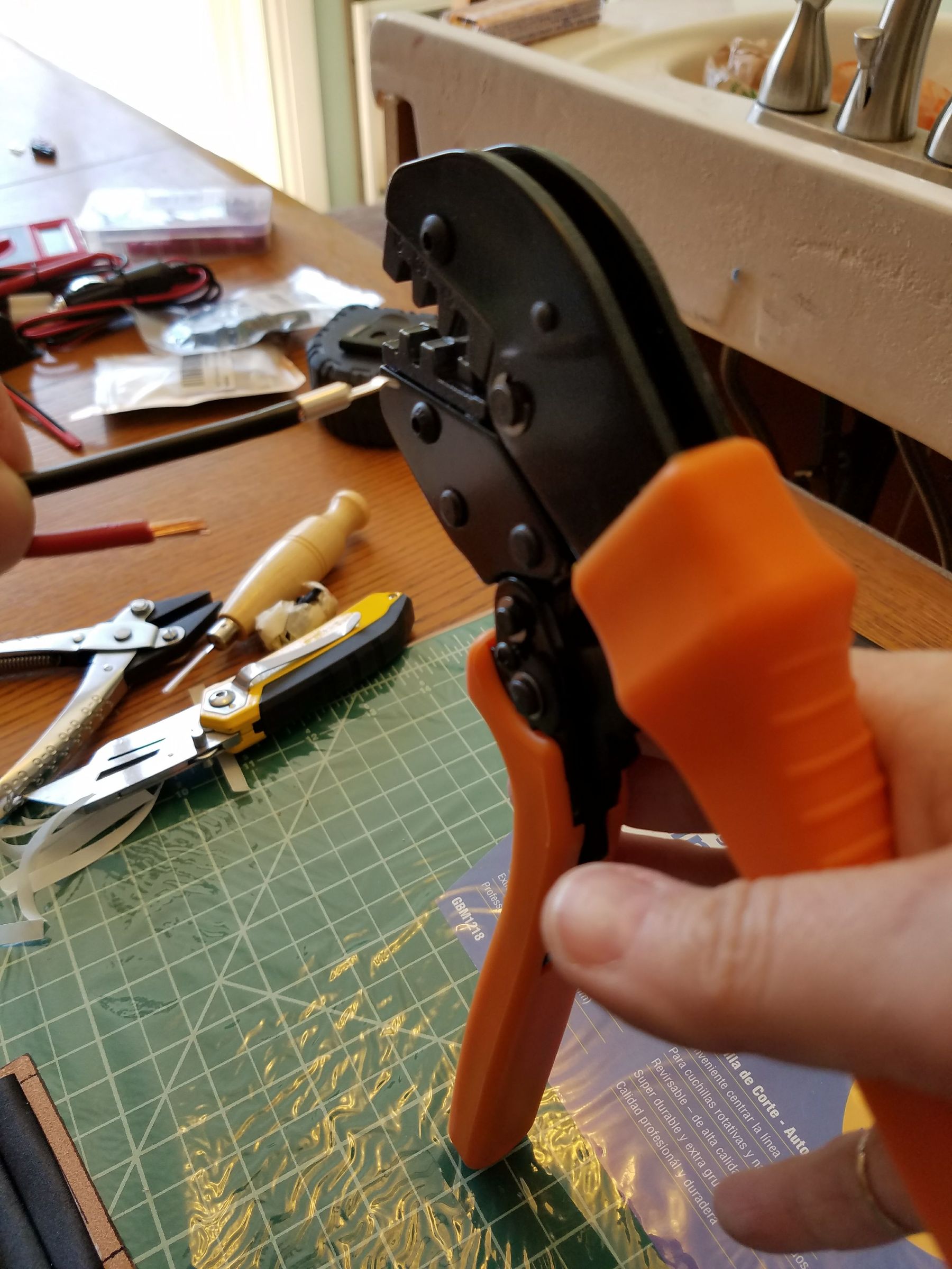 KE0OJE'S Ham Radio Go Box : 9 Steps - Instructables