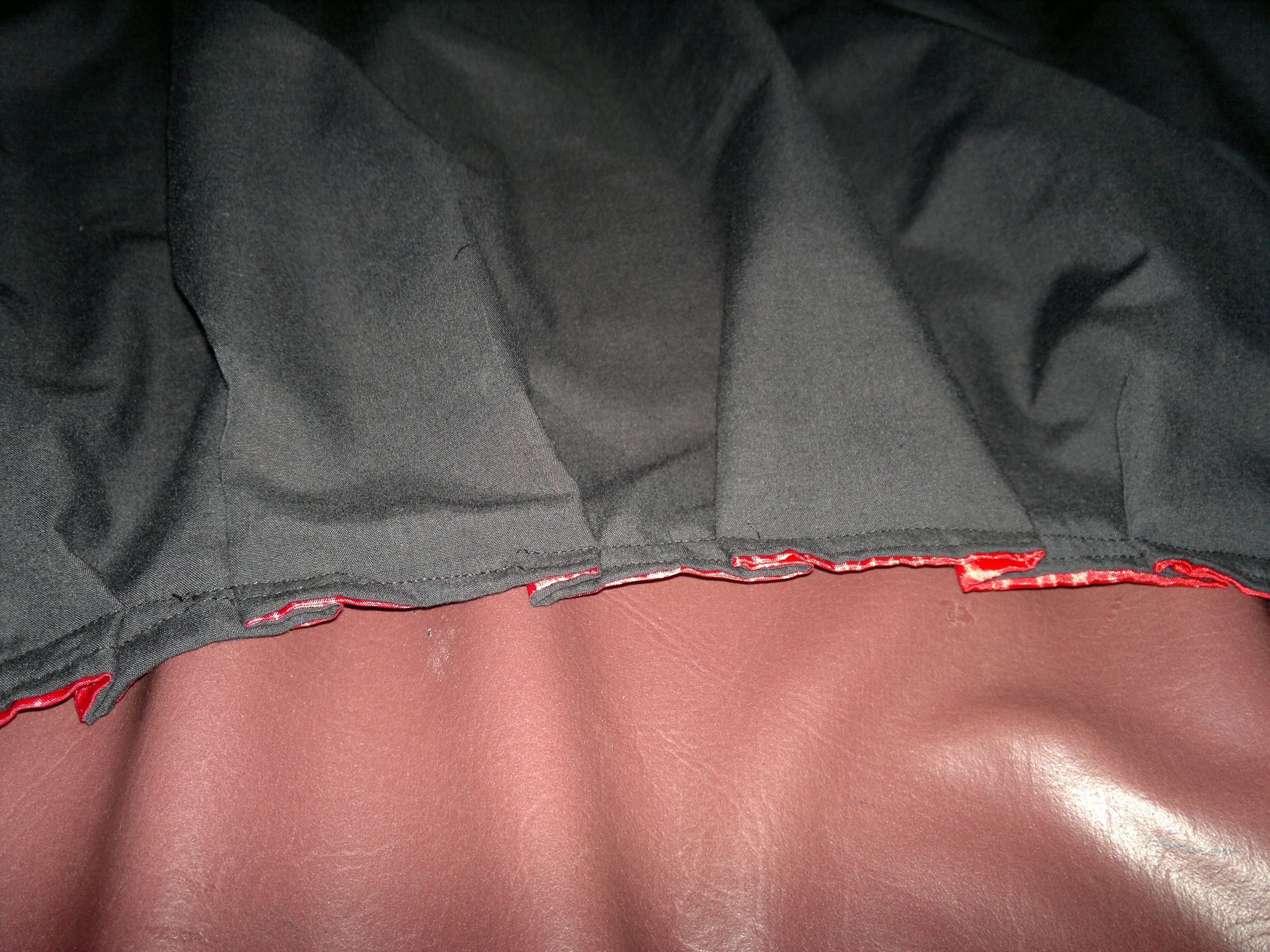 How to Make a Vampire Costume for Children : 10 Steps (with Pictures ...