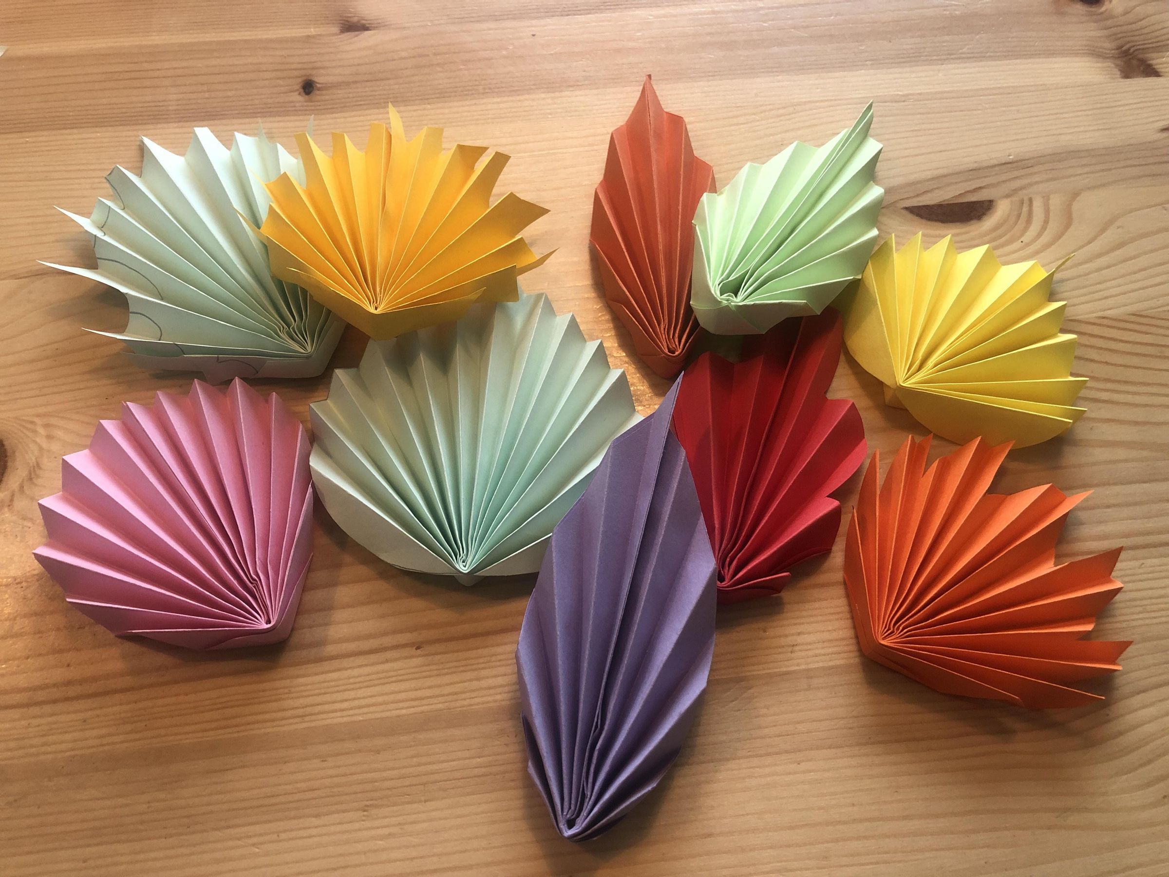 DIY Paper Leaves (Pattern Trick!) : 9 Steps (with Pictures) - Instructables