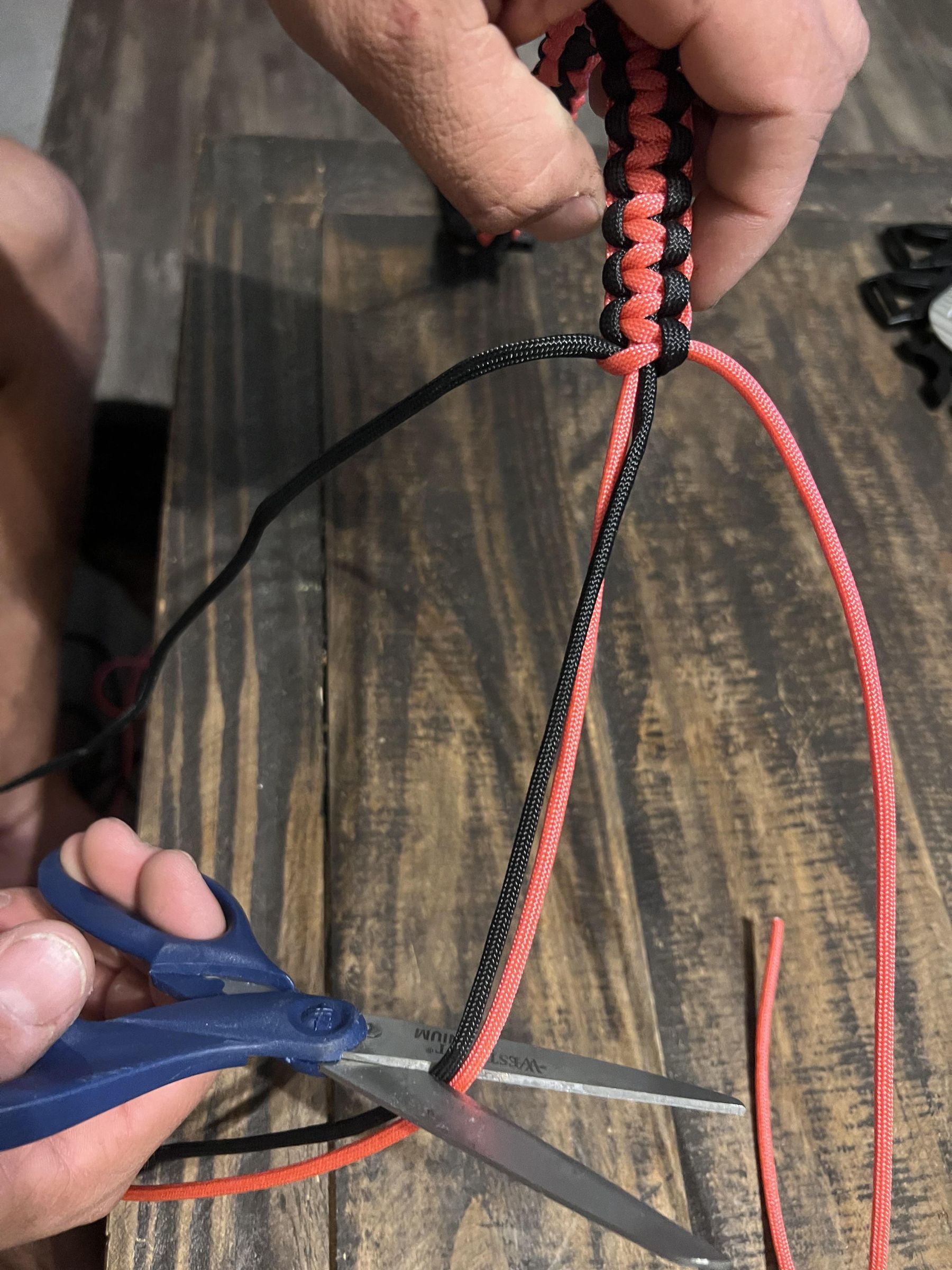 Jeep Wrangler Paracord Handles : 10 Steps (with Pictures) - Instructables