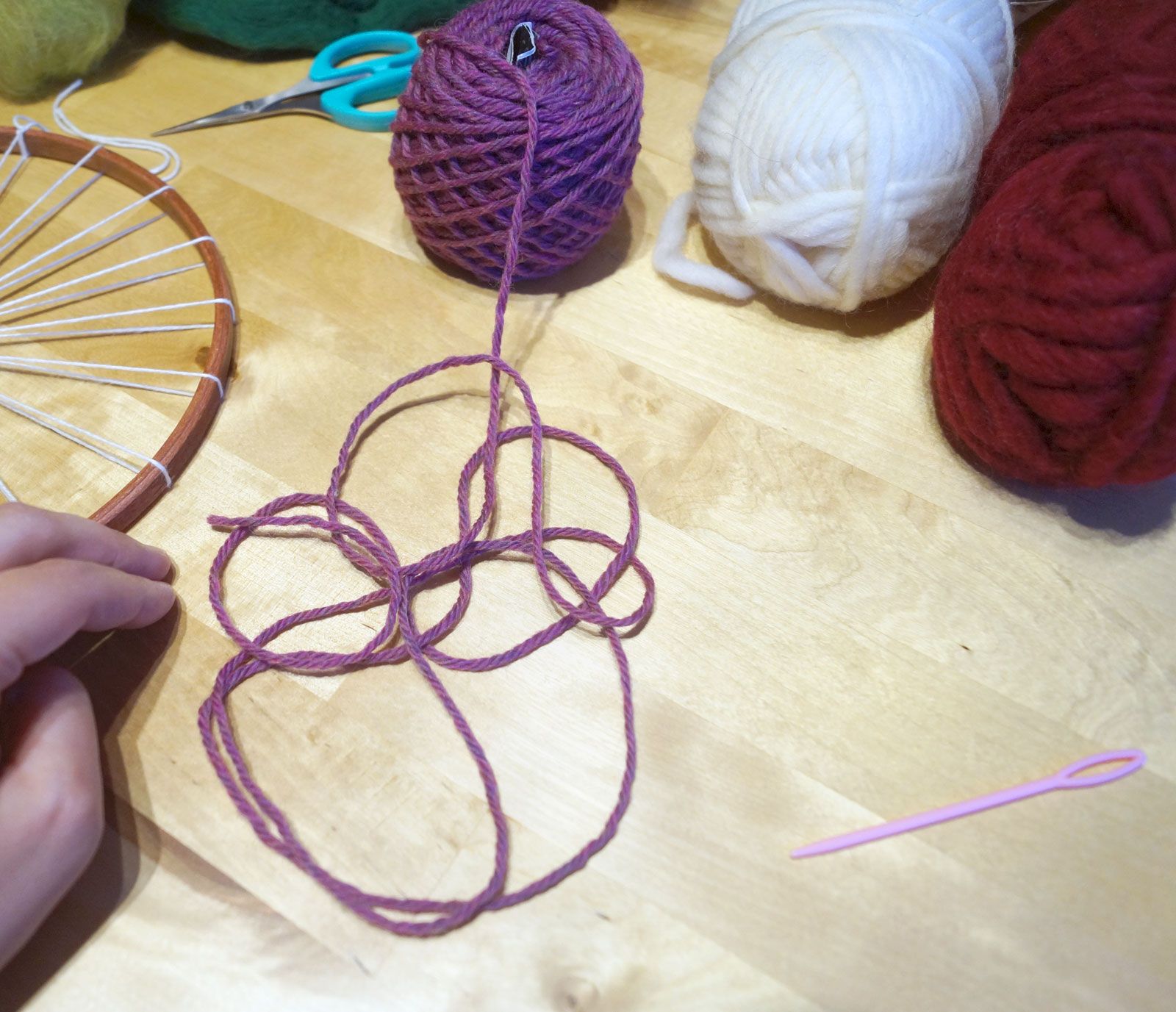 Woven Hoop Art : 9 Steps (with Pictures) - Instructables