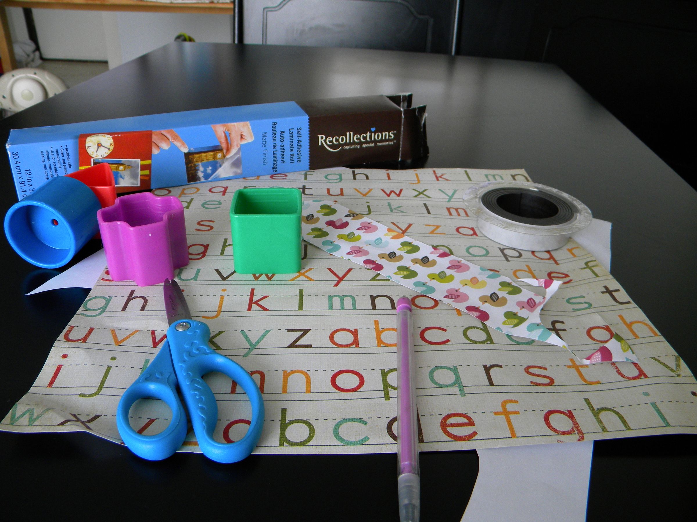 Paper Fridge Magnets : 10 Steps - Instructables