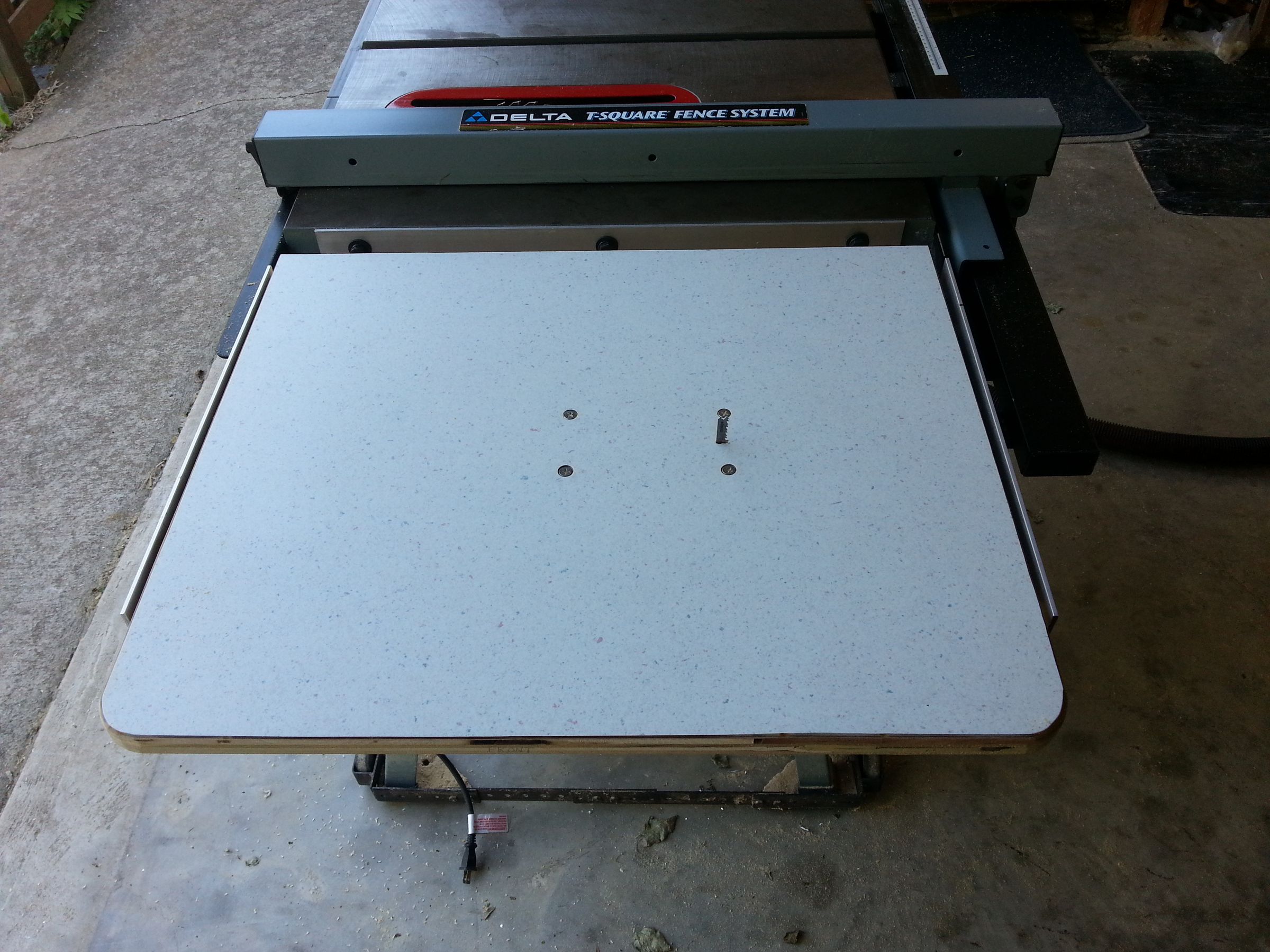 Add a Jig Saw Table to Your Table Saw : 6 Steps (with Pictures ...