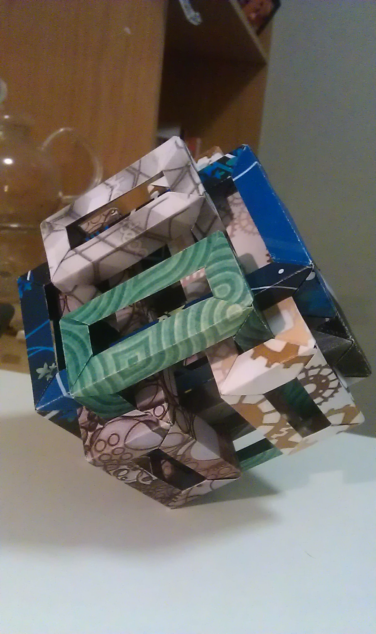 Modular Origami Sculpture: 6 Rectangular Prisms : 11 Steps - Instructables