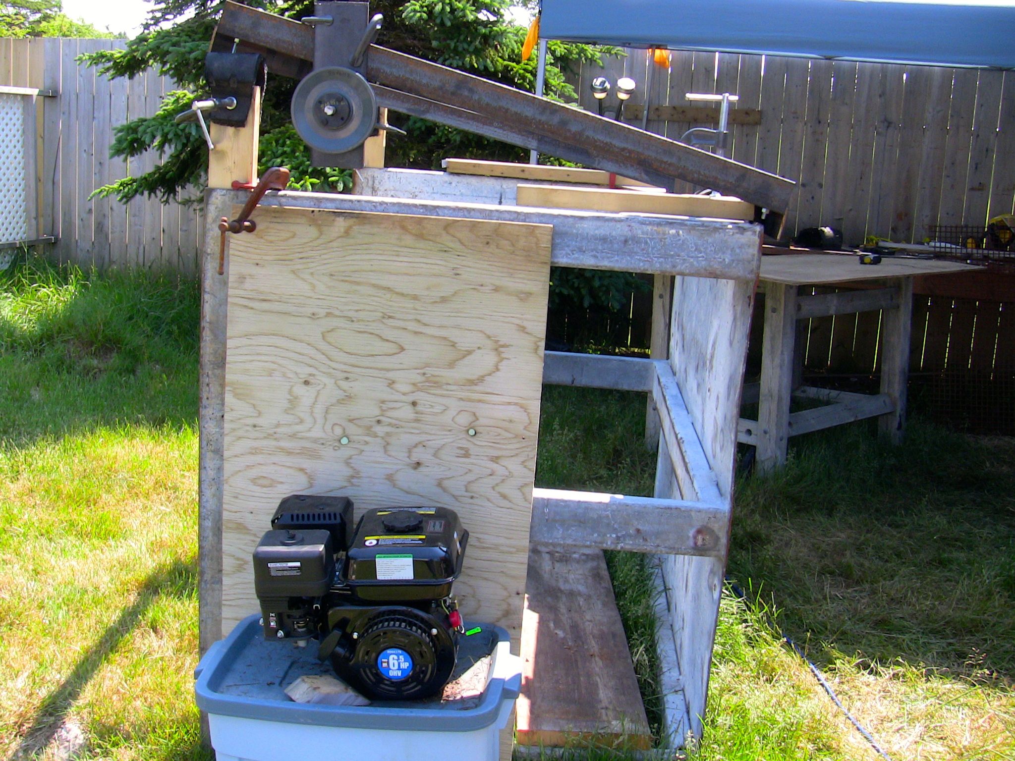 Homemade Soil Screener/sifter : 11 Steps (with Pictures) - Instructables