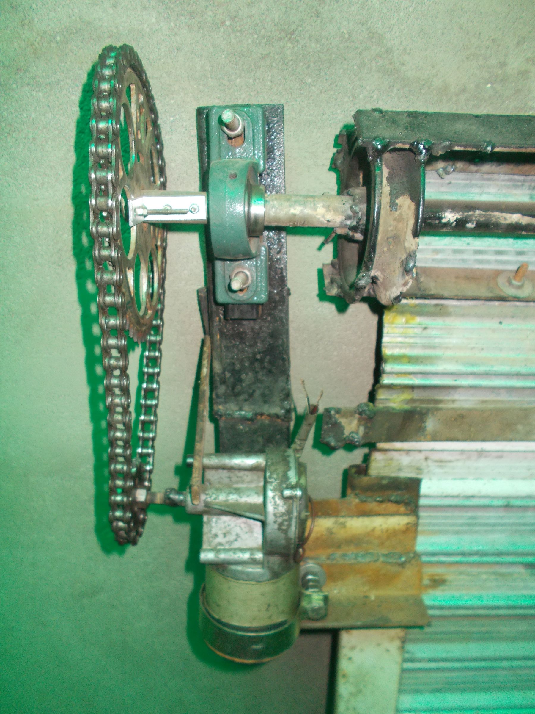 Motorised Rolling Shutter : 8 Steps (with Pictures) - Instructables