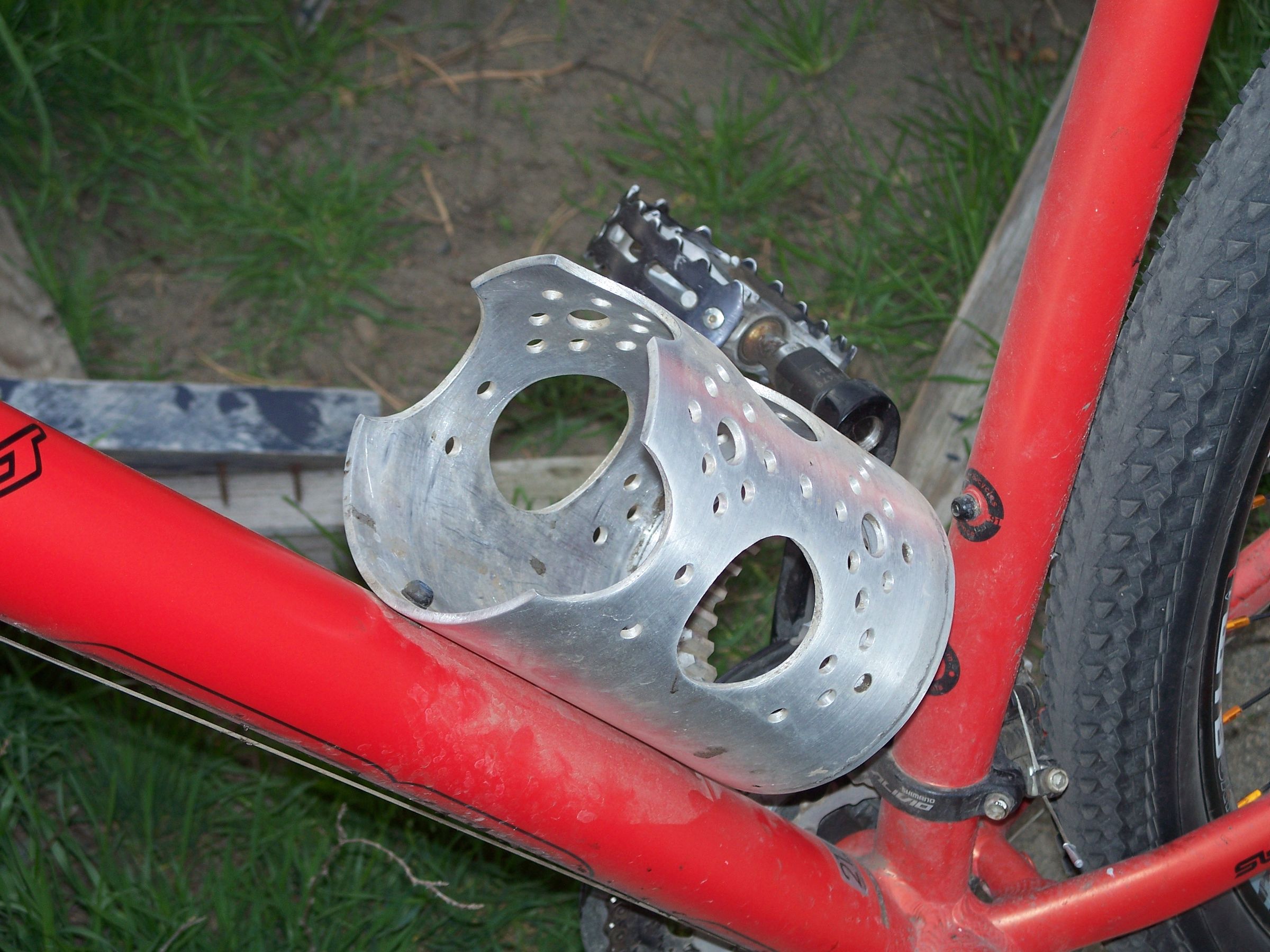 Bicycle Cupholder for Big Drinks : 5 Steps (with Pictures) - Instructables